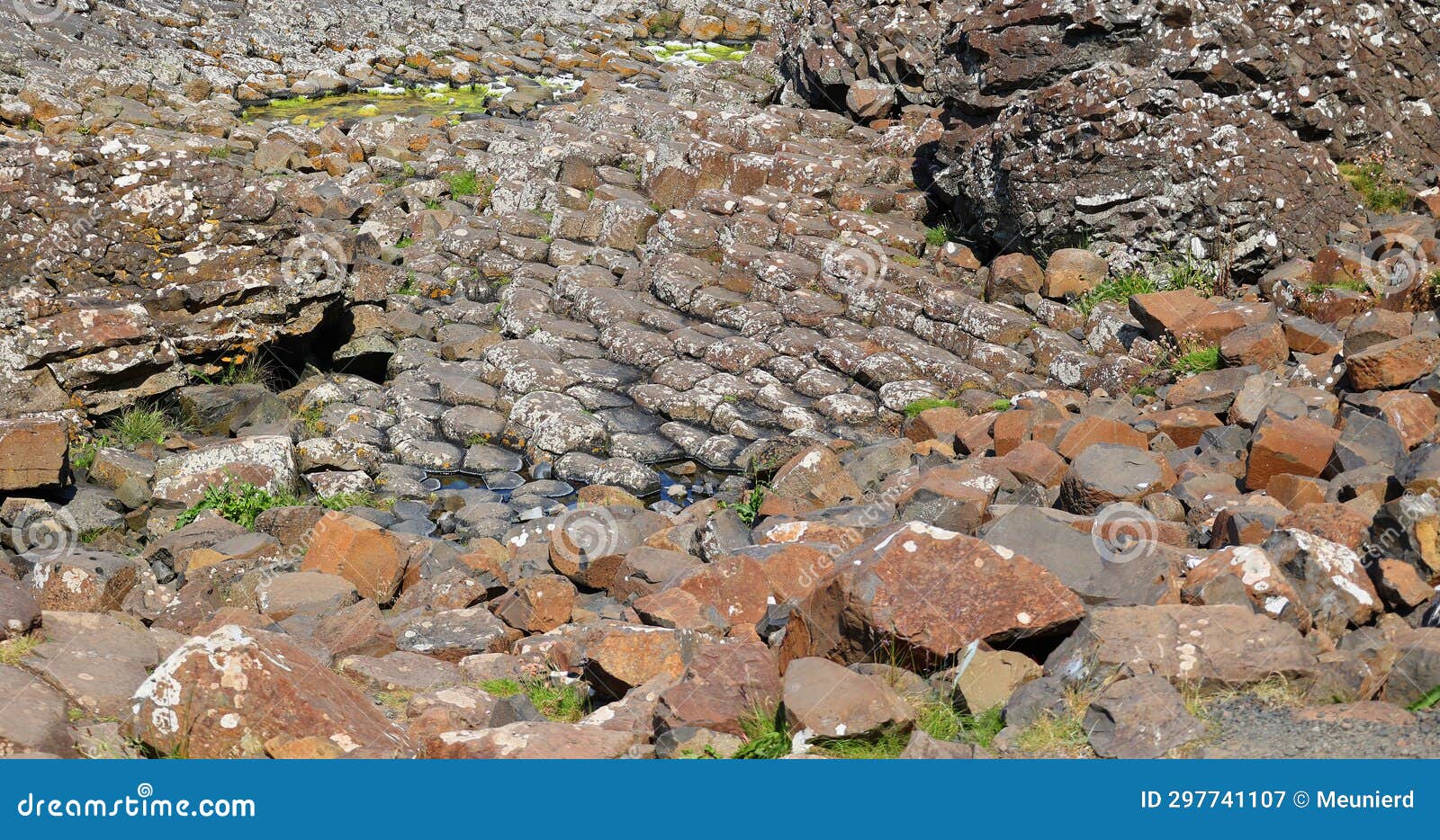 Giant S Causeway is an Area of about 40,000 Interlocking Basalt Columns ...