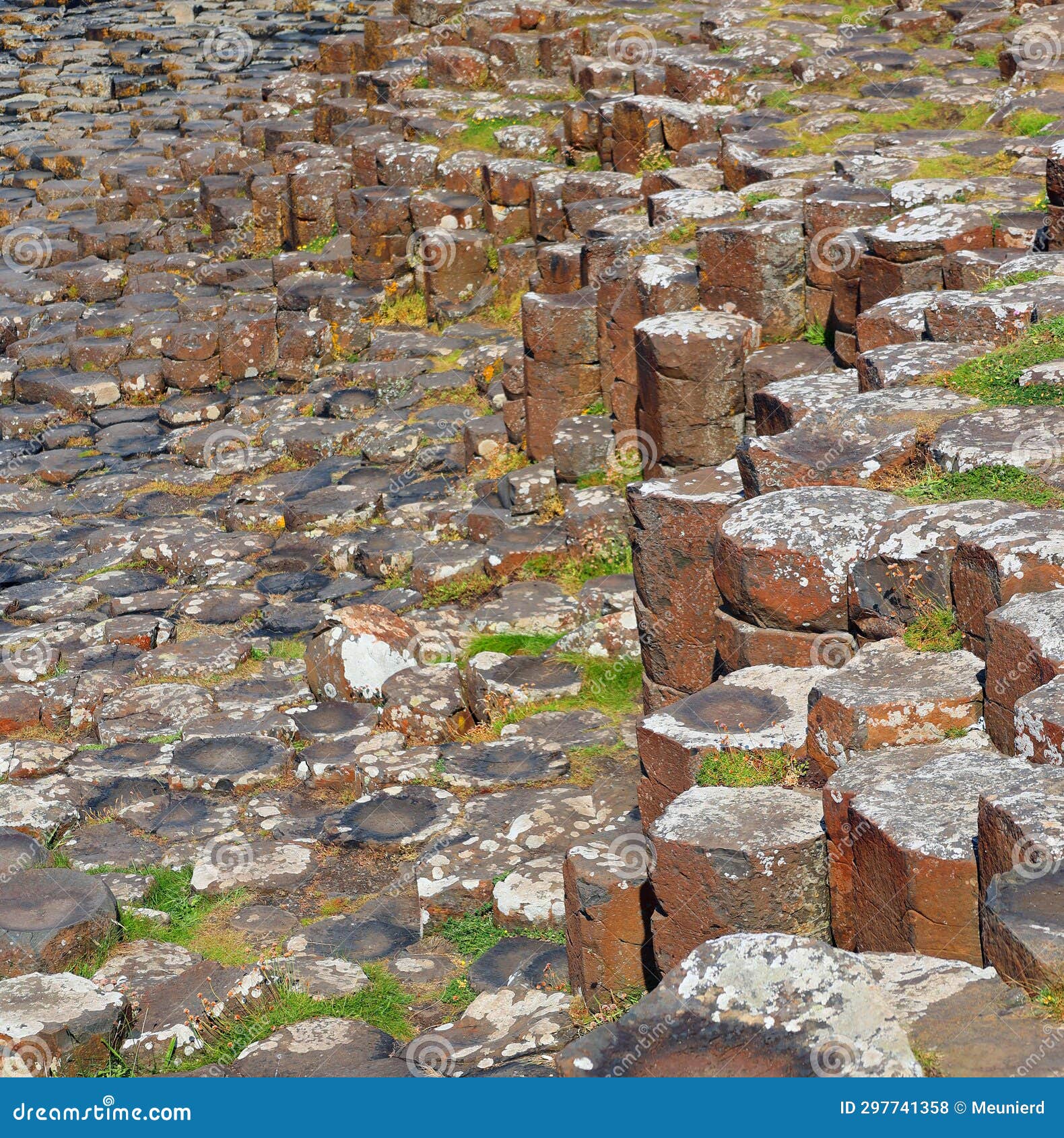 Giant S Causeway is an Area of about 40,000 Interlocking Basalt Columns ...