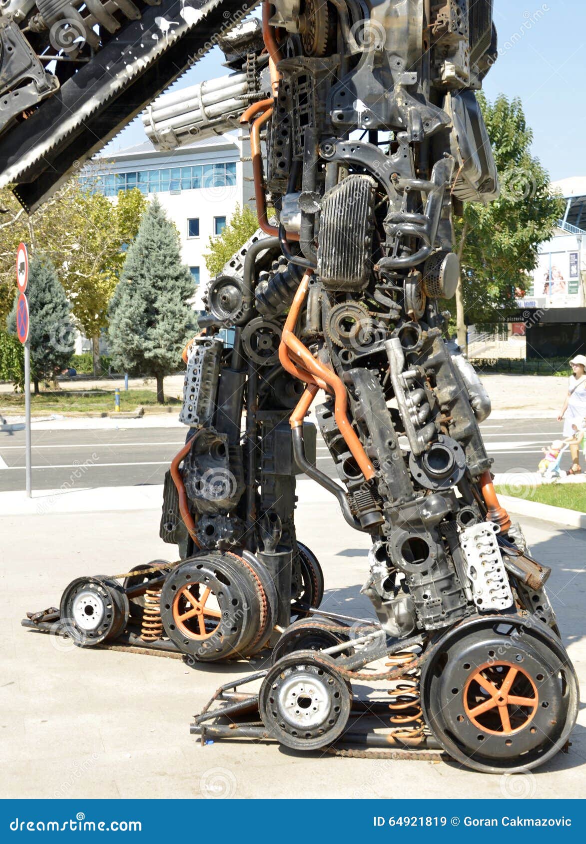 Giant Sized Scrap Metal Sculptures Editorial Stock Image - Image of ...