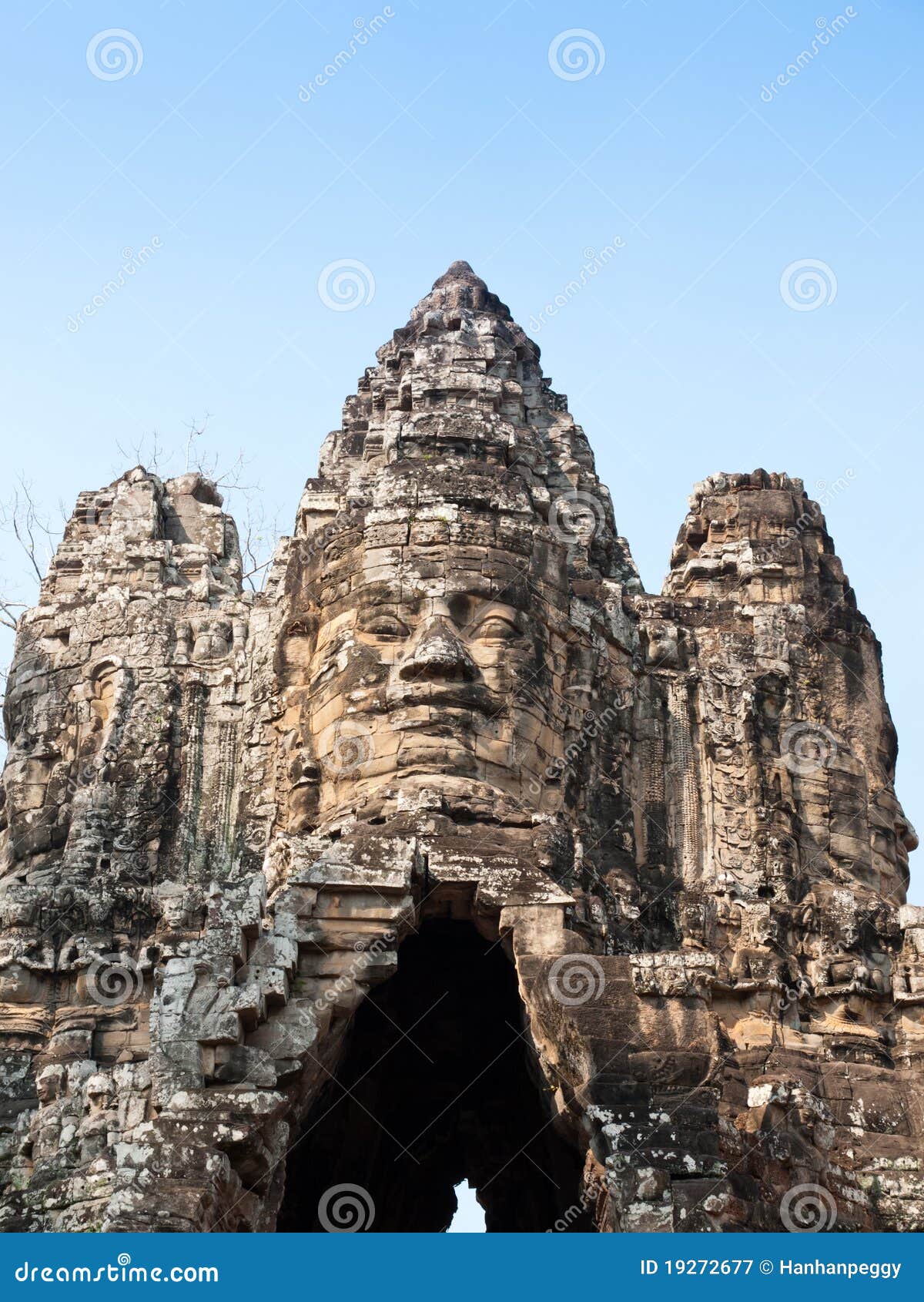 Giant Smiling Face at Angkor Wat Stock Image - Image of heritage, asia ...