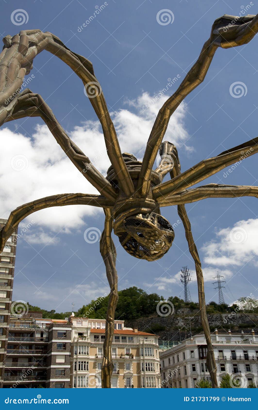 The Giant Spider, Bilbao, Spain Editorial Stock Image - Image of colors ...