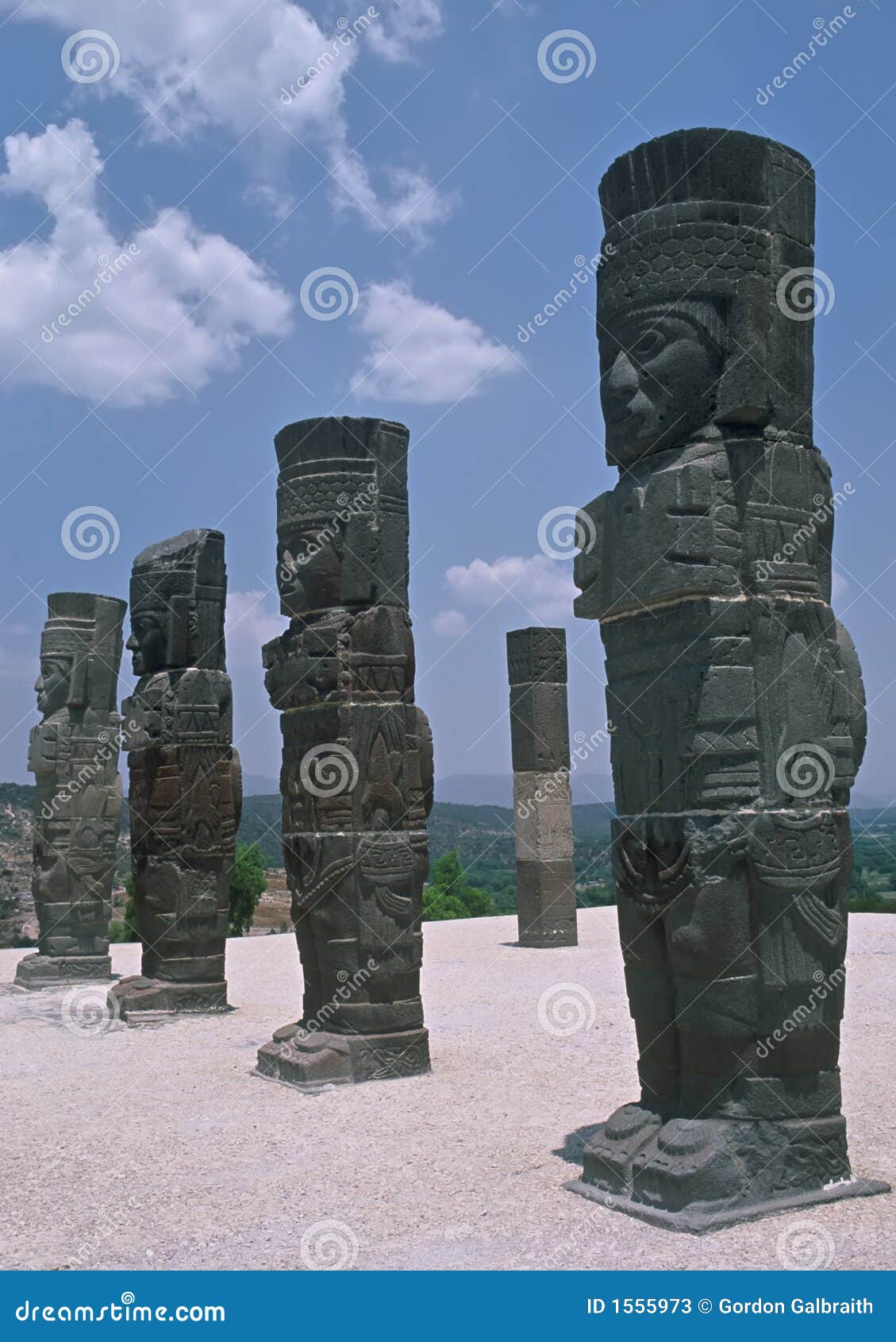 Giant stone sculptures stock image. Image of decorated - 1555973