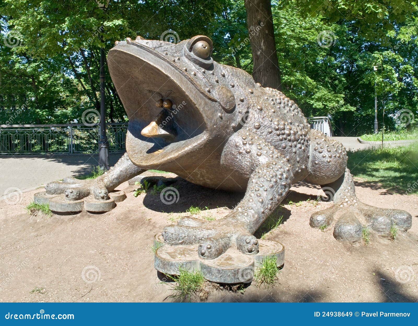 Giant toad stock image. Image of frog, mouth, lane, skill - 24938649