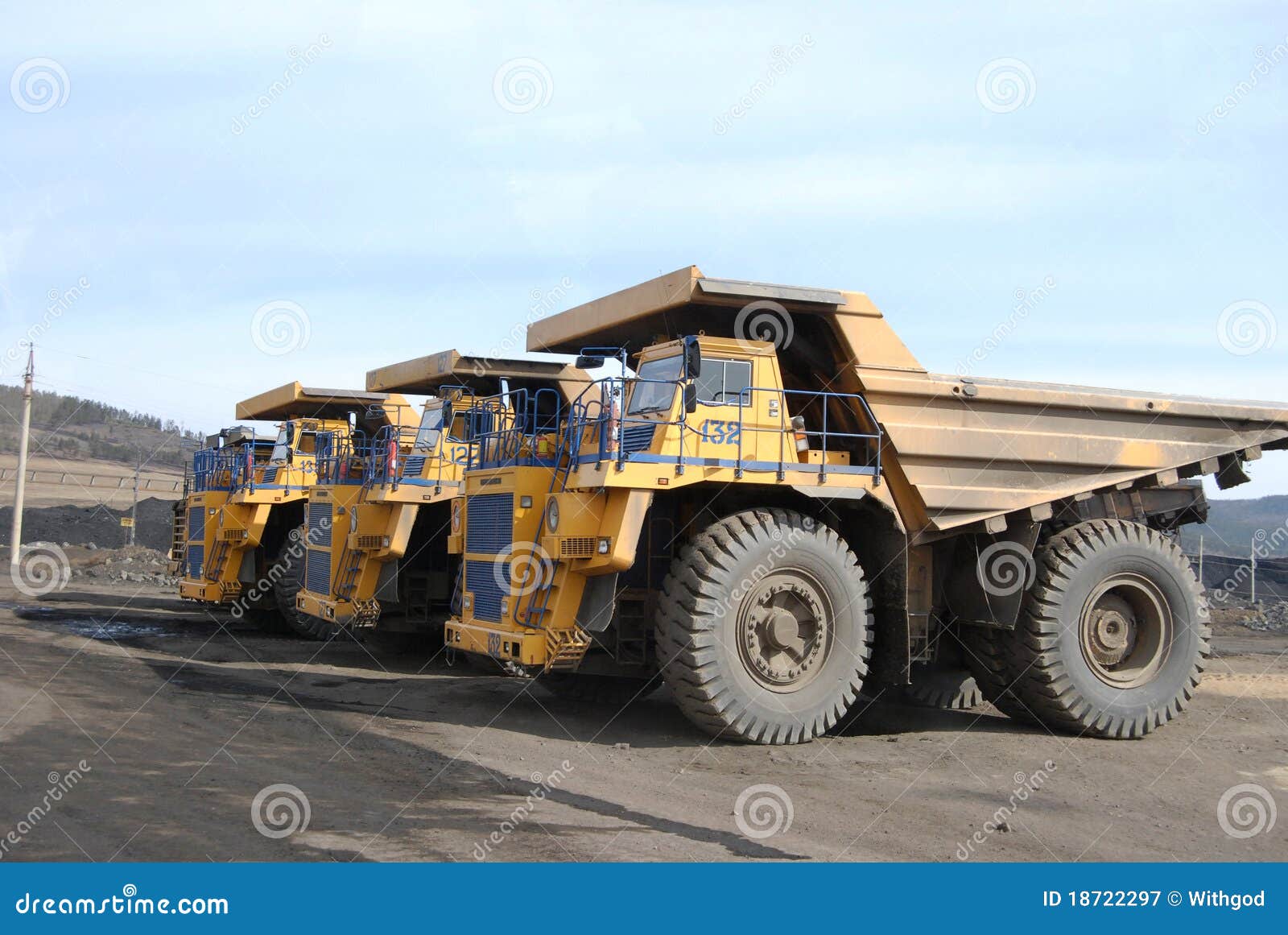 Giant Trucks for Coal Transportation Editorial Photography - Image of ...