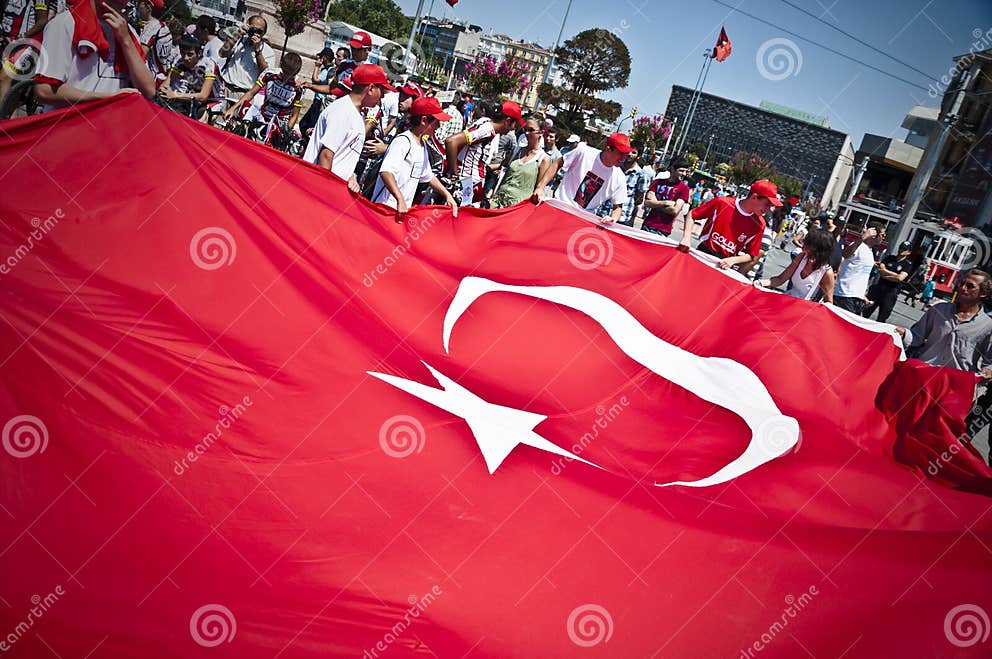 Giant Turkish Flag editorial stock image. Image of crowd - 20414904