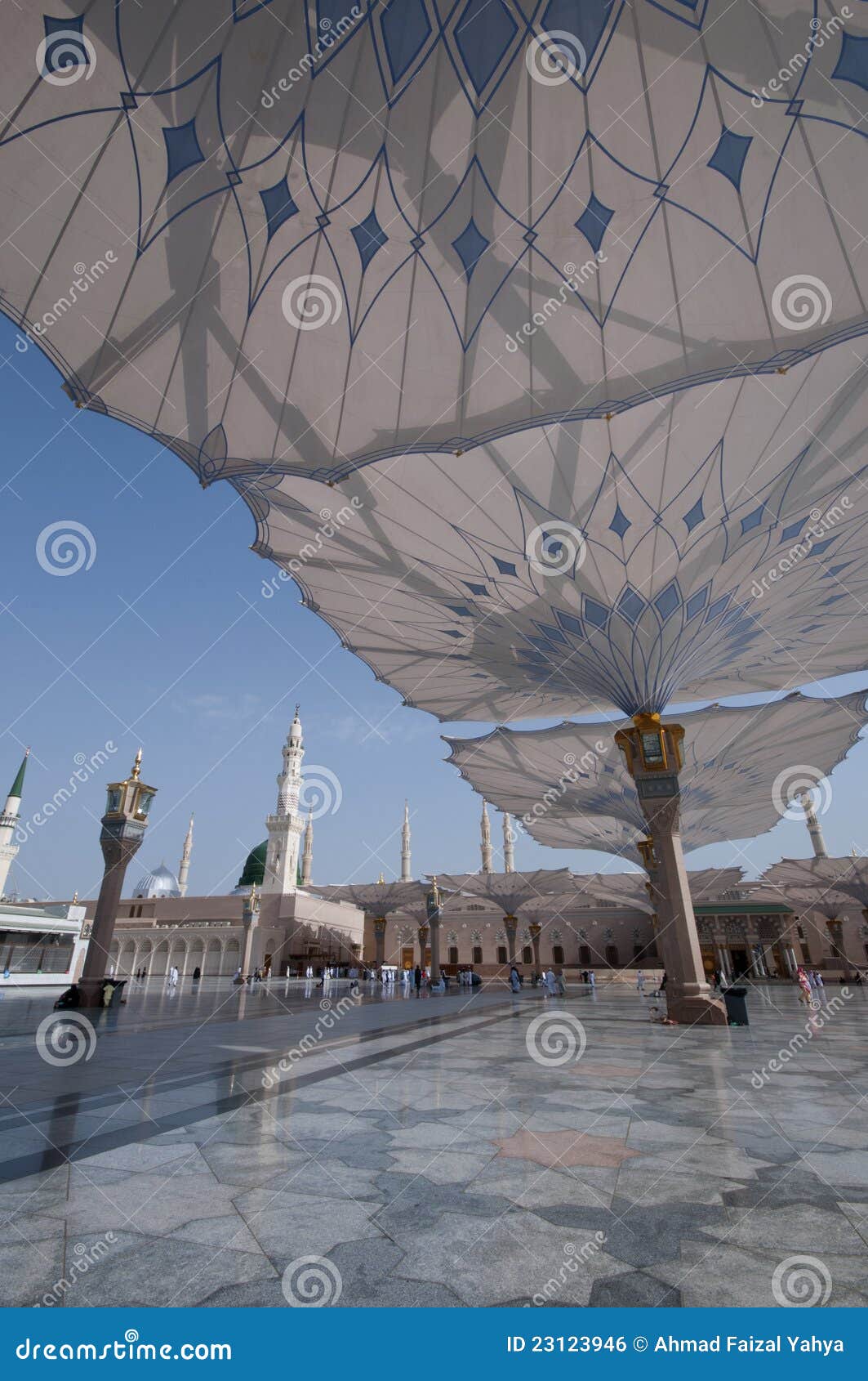 Giant Umbrellas at Nabawi Mosque in Medina Stock Photo - Image of ...