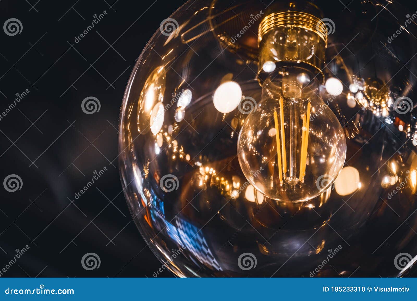 Giant Vintage Style Light Bulb Stock Photo - Image of design, glow ...
