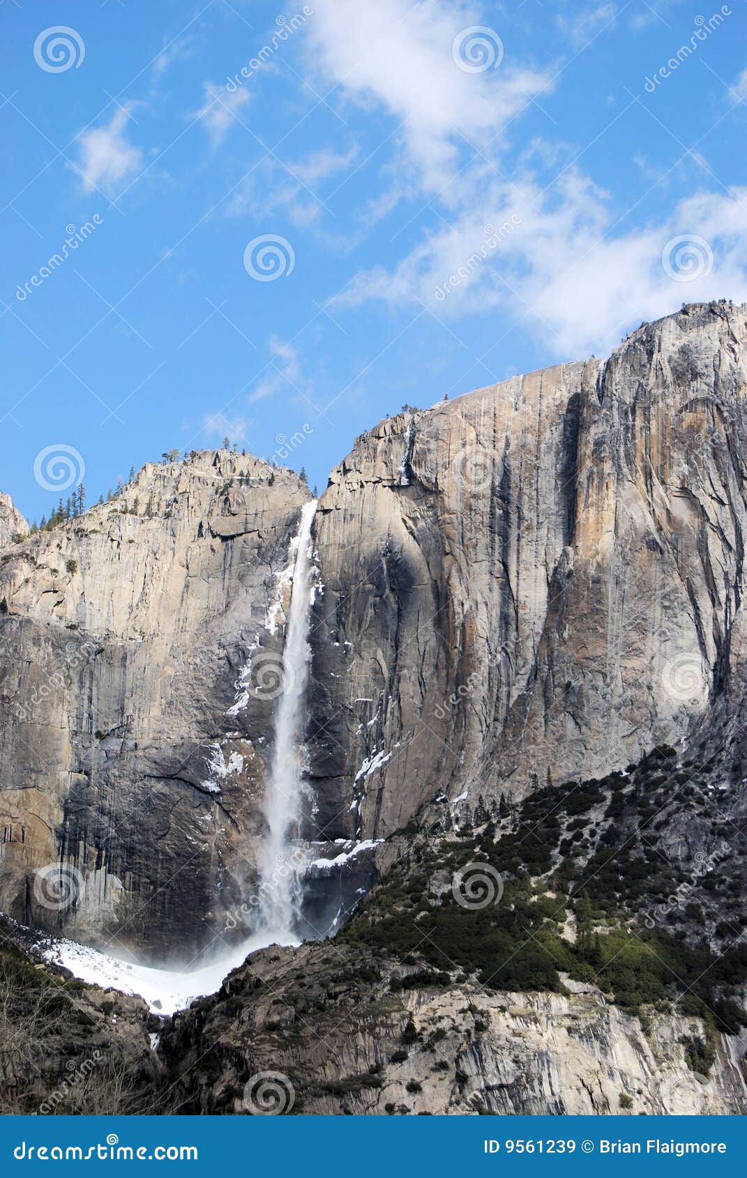 Giant Waterfall stock image. Image of nevada, earth, california - 9561239
