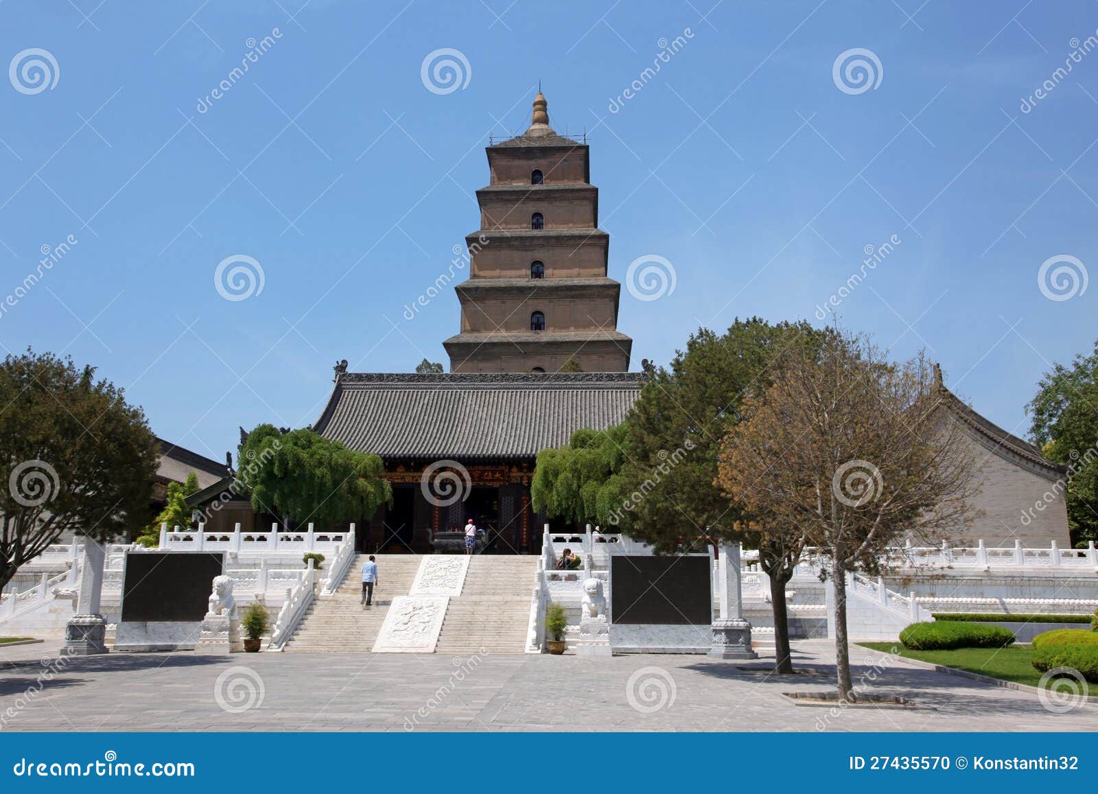 Giant Wild Goose Pagoda stock photo. Image of pagoda - 27435570
