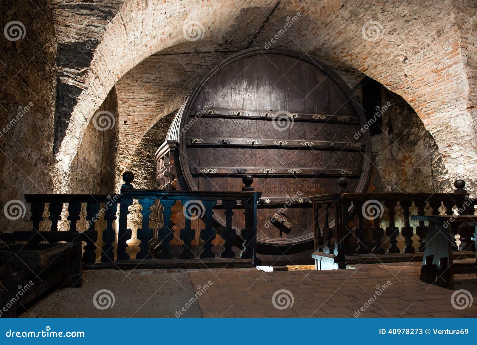Giant wine barrel stock image. Image of drink, castle - 40978273
