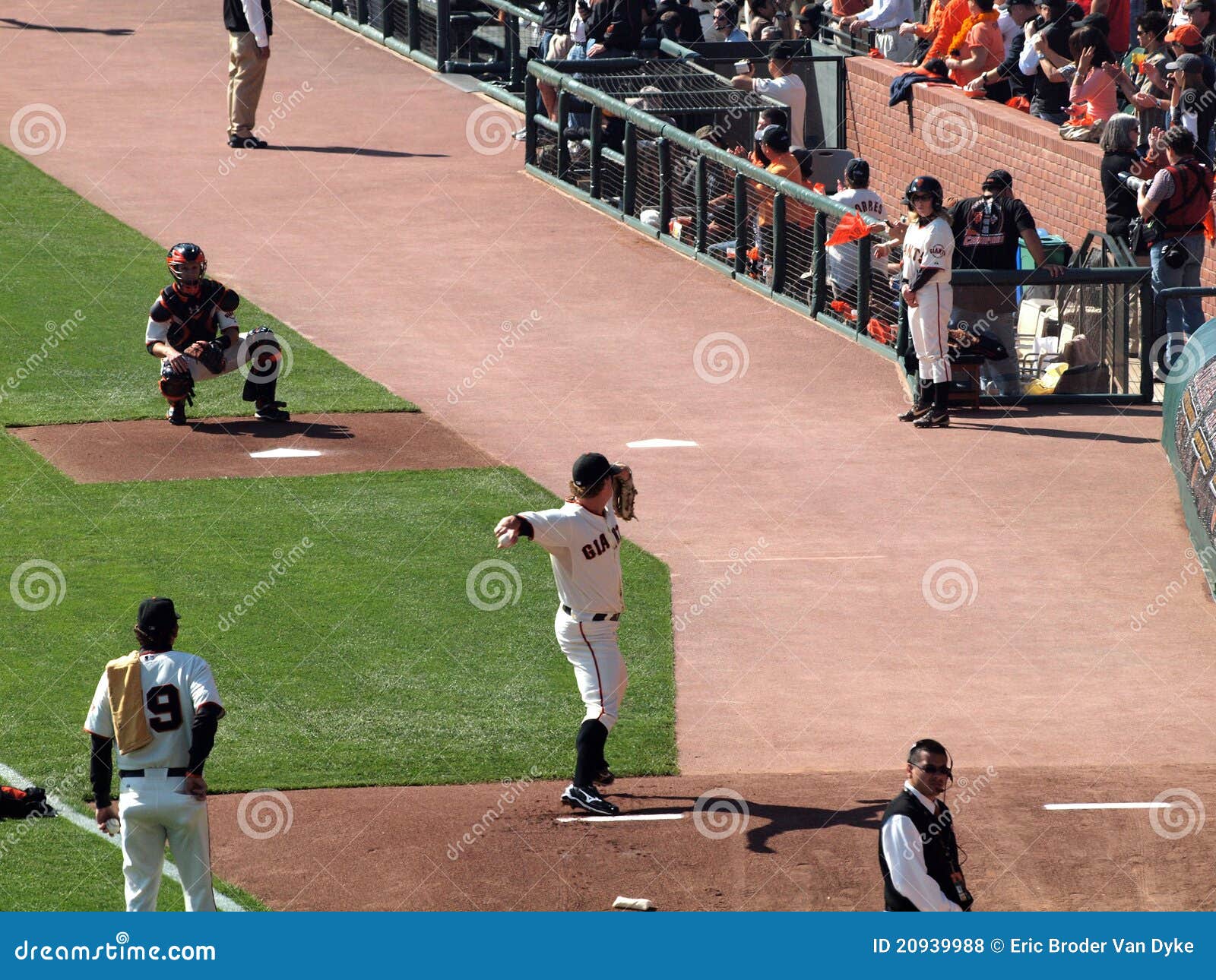 Giants Matt Cain Steps Forward To Throw To Catcher Editorial Stock ...
