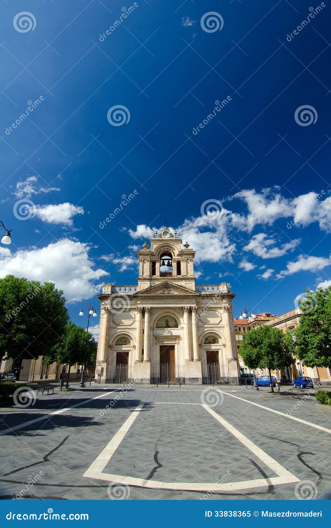 Giarre-Riposto, Sicilië stock afbeelding. Image of madonna - 33838365