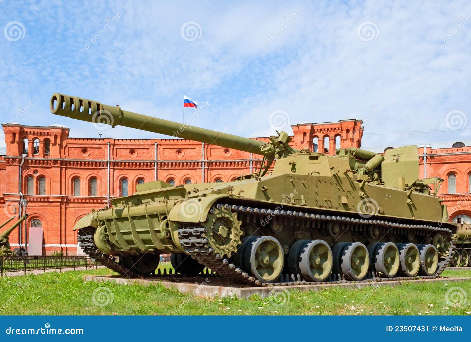 Giatsint-S howitzer stock image. Image of military, mobile - 23507431