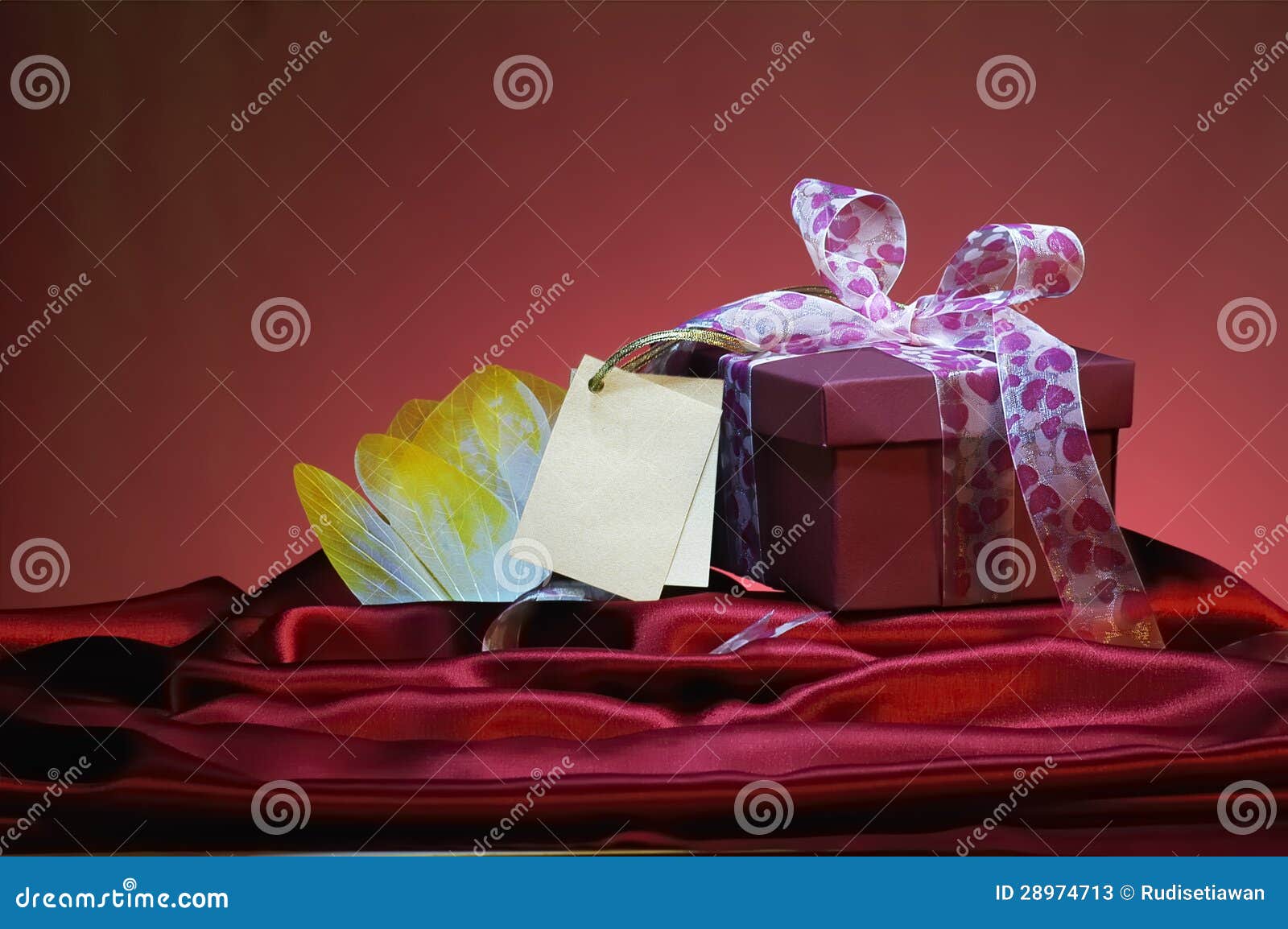 Gift with blank card stock image. Image of celebration - 28974713