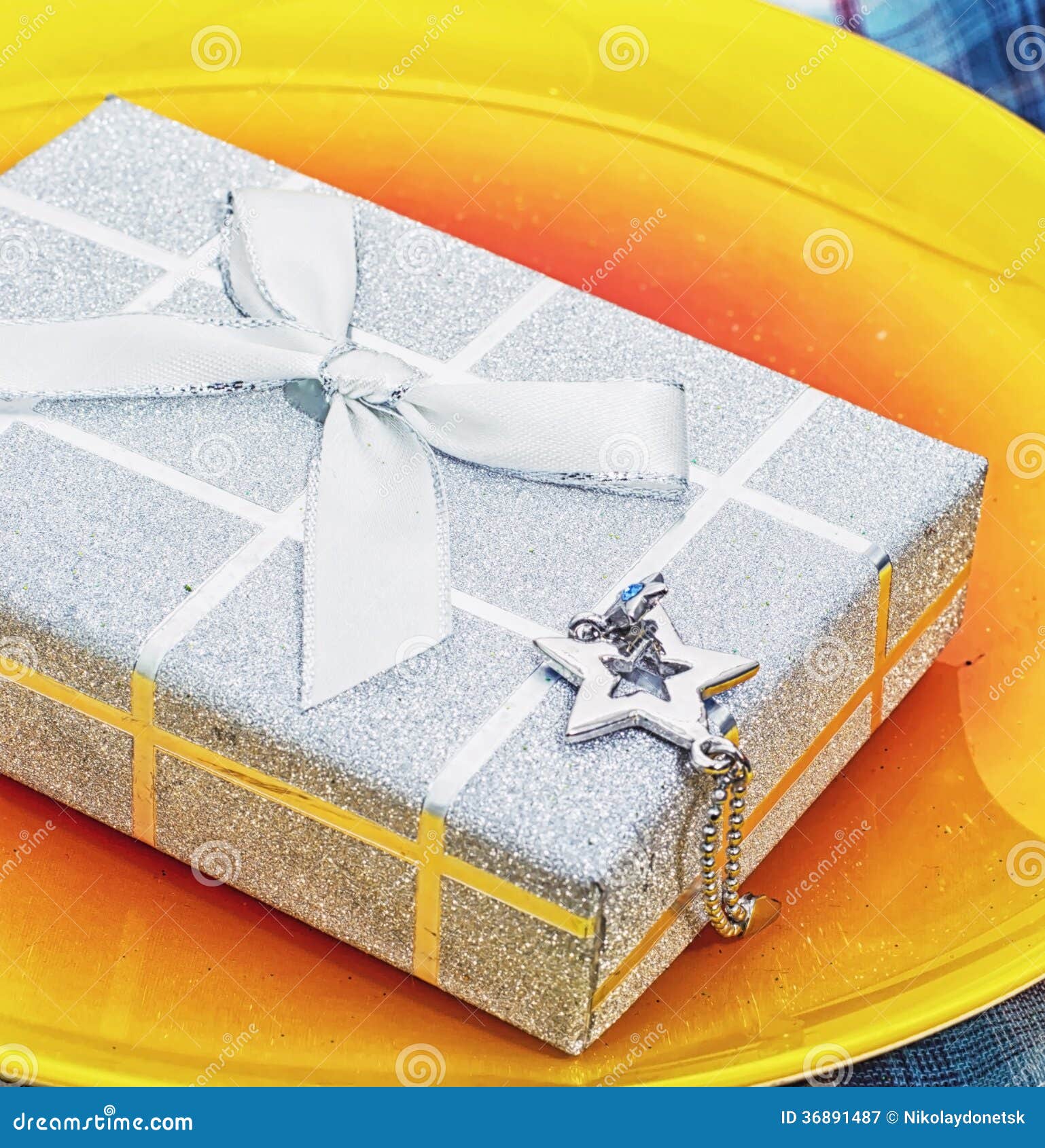 Gift box with a bow stock image. Image of gift, surprise - 36891487