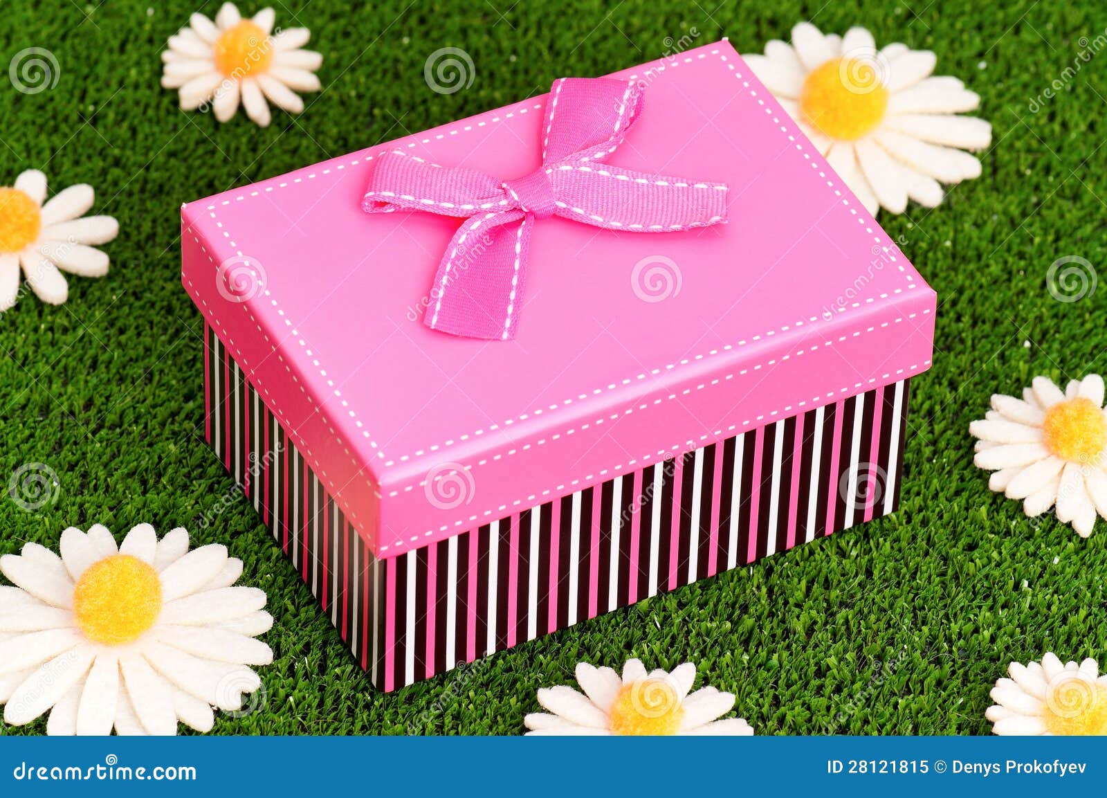 Gift box on grass stock image. Image of festive, decorative - 28121815