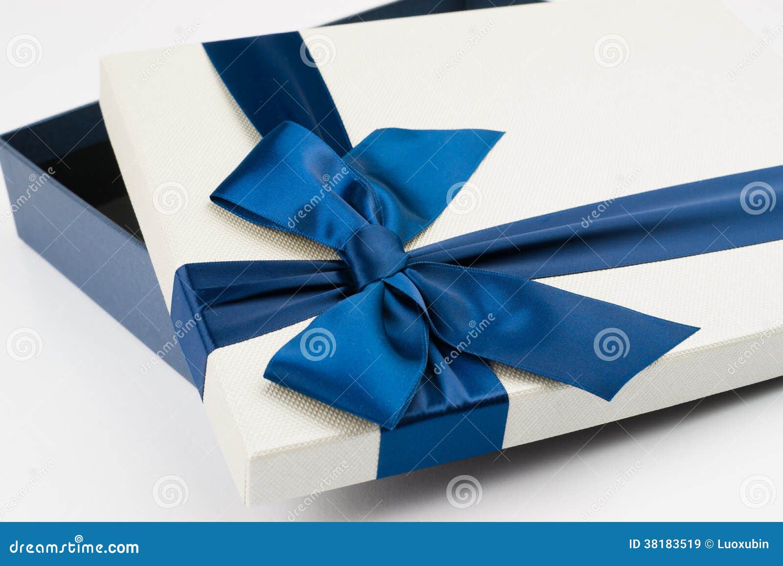 Gift box with nice ribbon stock image. Image of blue - 38183519