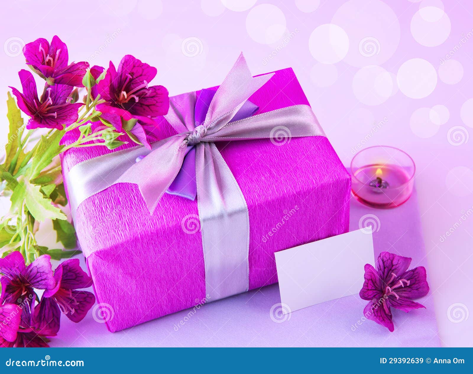 Gift box with pink flowers stock image. Image of flowers - 29392639