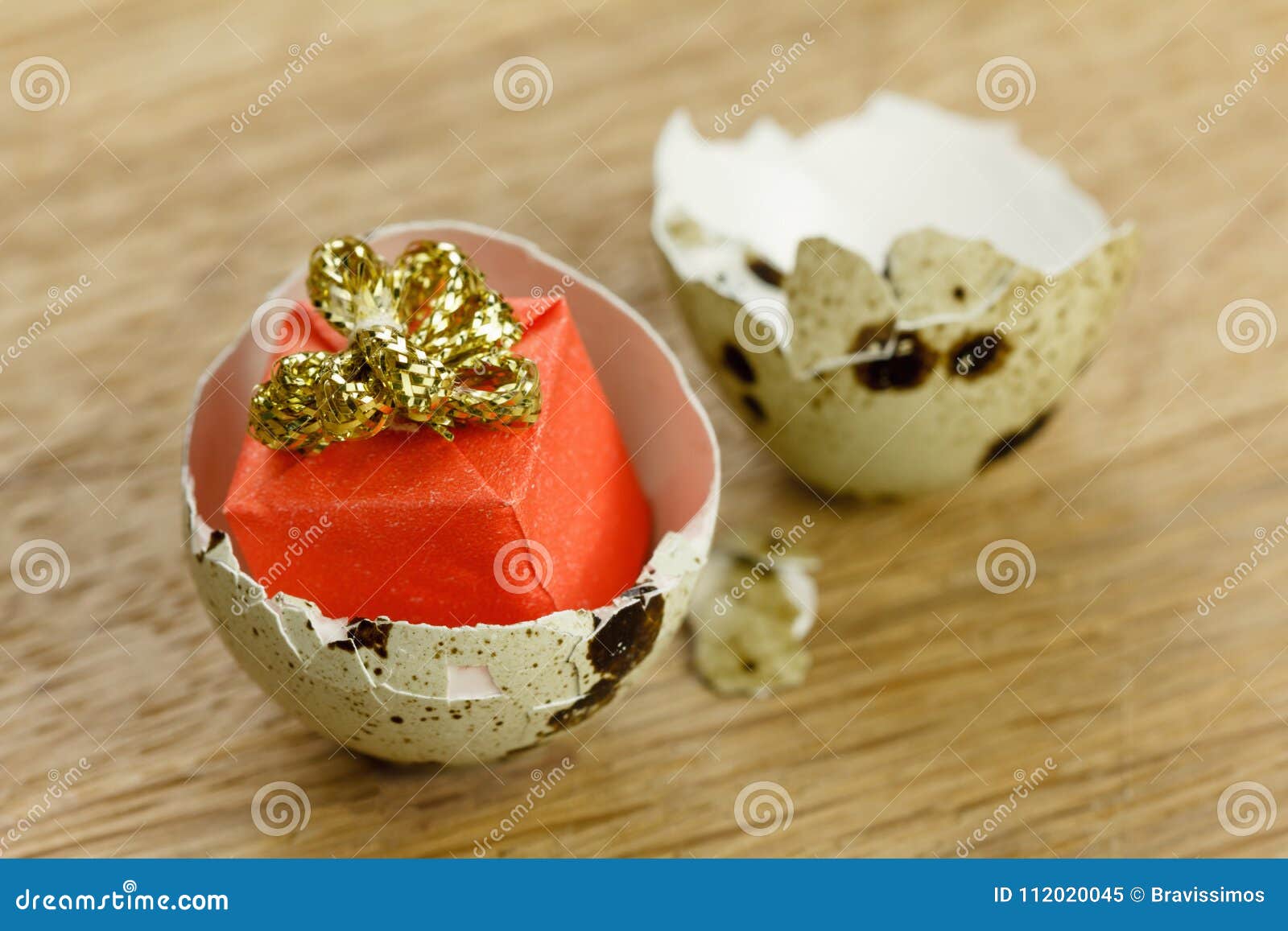Gift Box Surprise Concept, Open Egg Shells Symbol of Born Stock Image ...