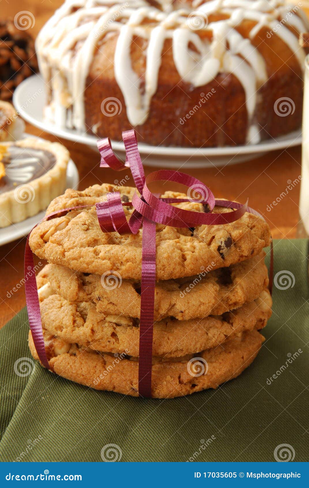 Gift wrapped cookies stock image. Image of treats, chocolate - 17035605
