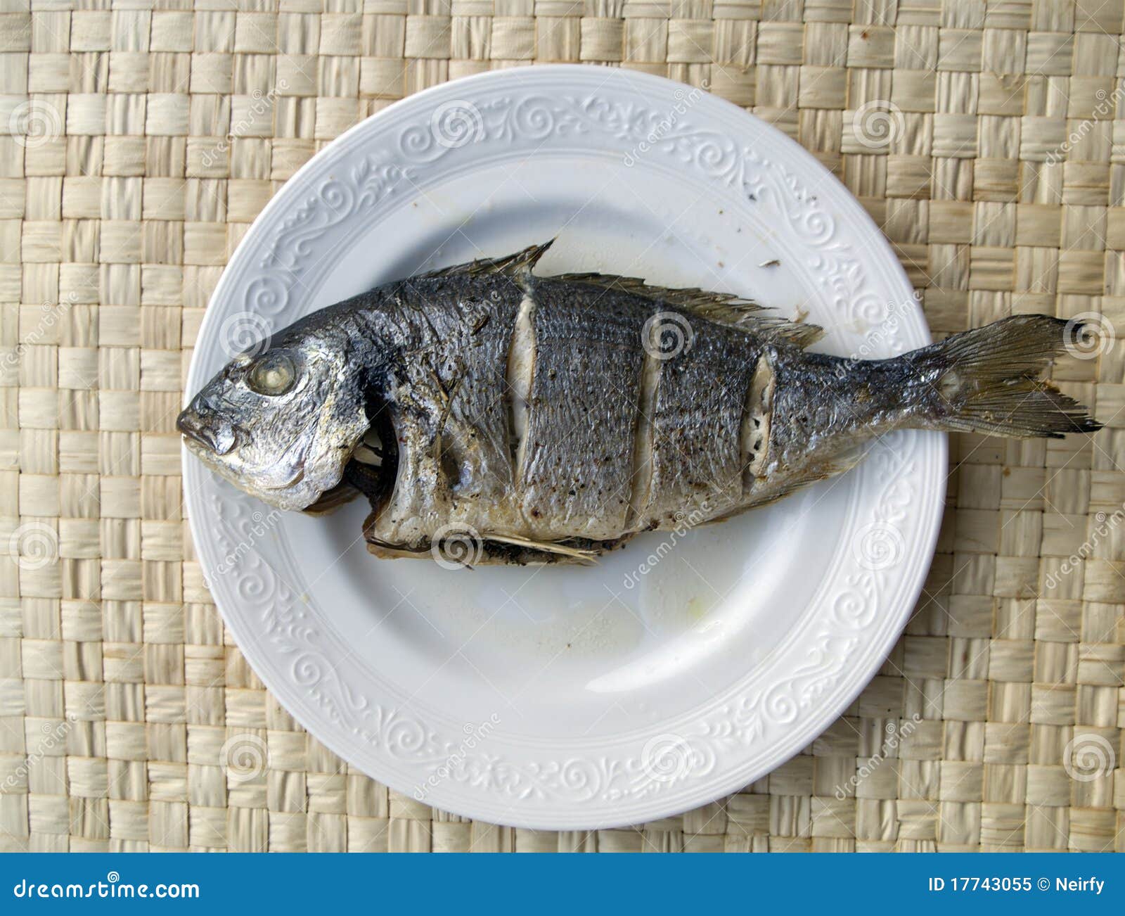 Gilthead fish stock image. Image of grill, cooked, cook - 17743055