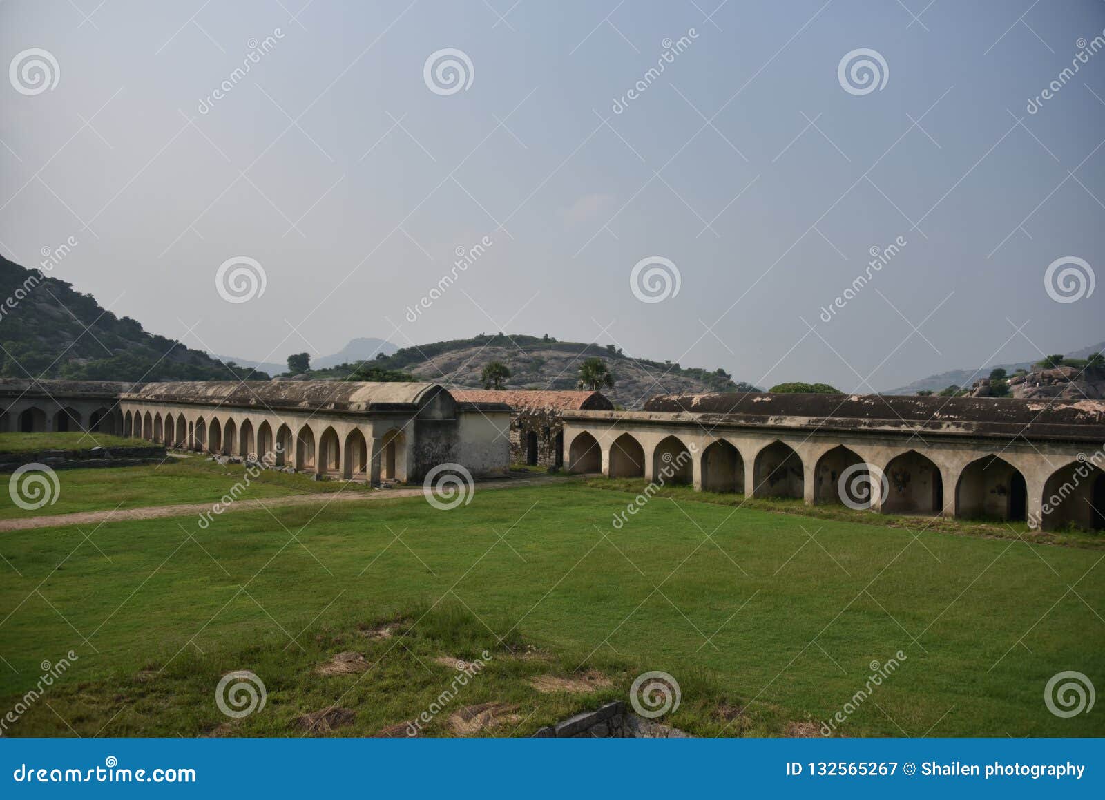 Gingee Fort or Senji Fort, Tamil Nadu Stock Image - Image of fort ...