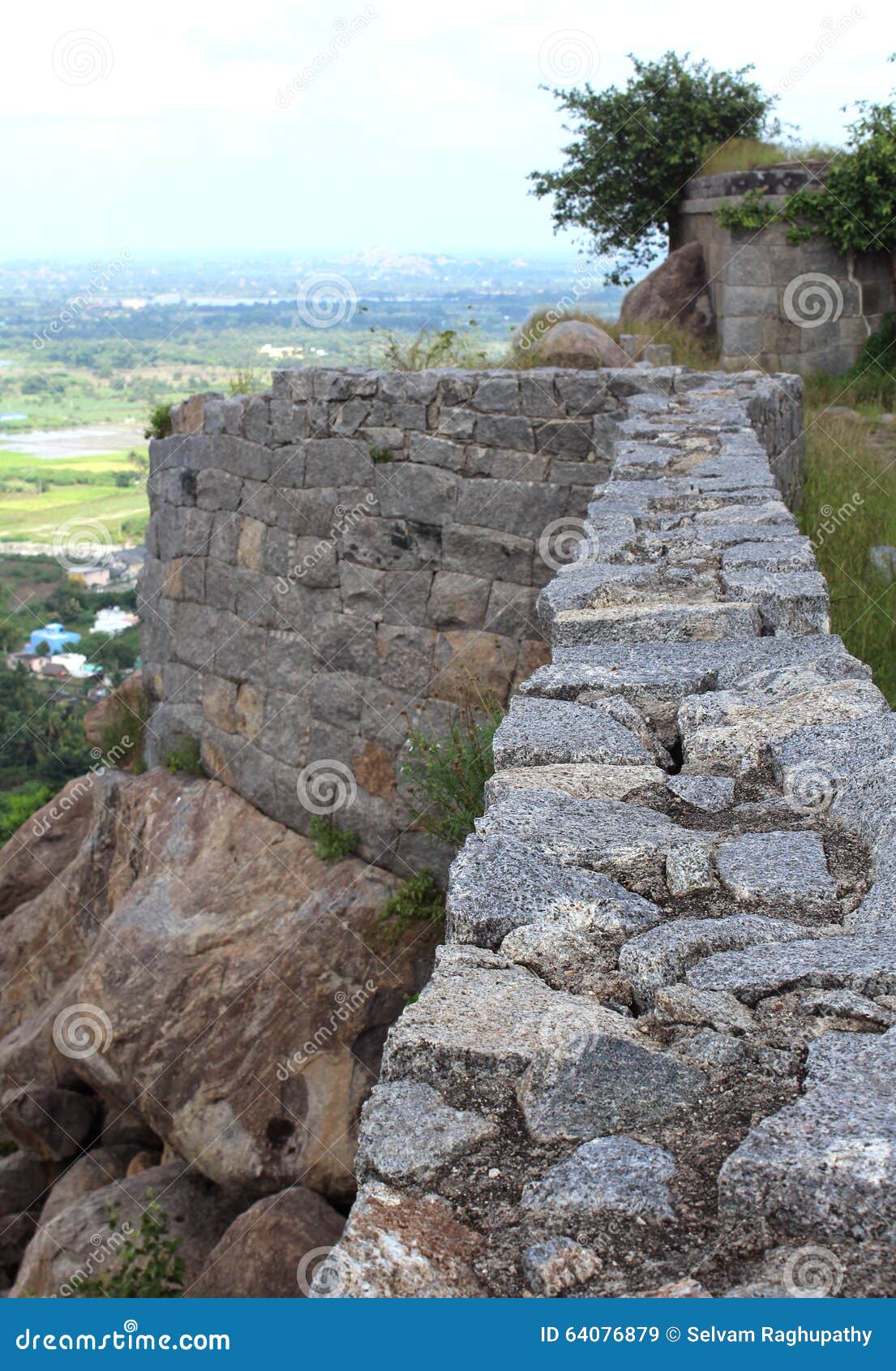 Gingee Fort wall stock image. Image of cloudy, cloud - 64076879