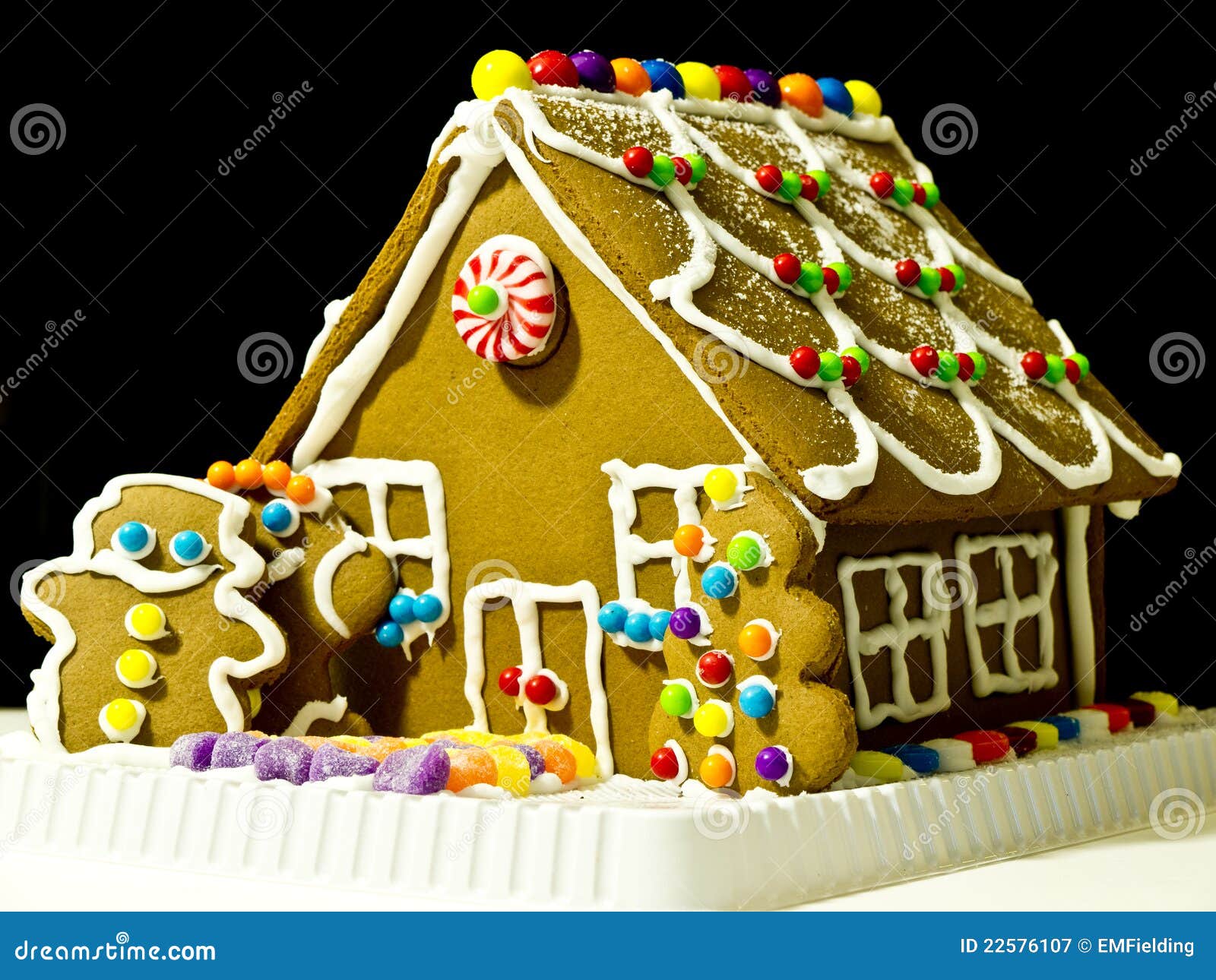 Ginger Bread House Royalty-Free Stock Photo | CartoonDealer.com #44392839