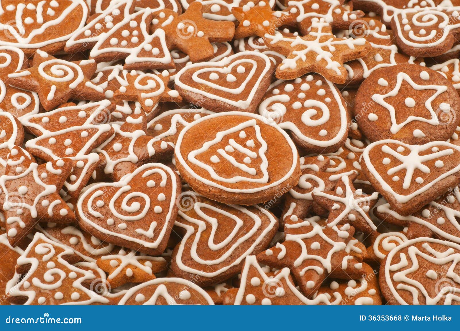 Gingerbread Christmas Cookies Stock Photo - Image of candy, icing: 36353668