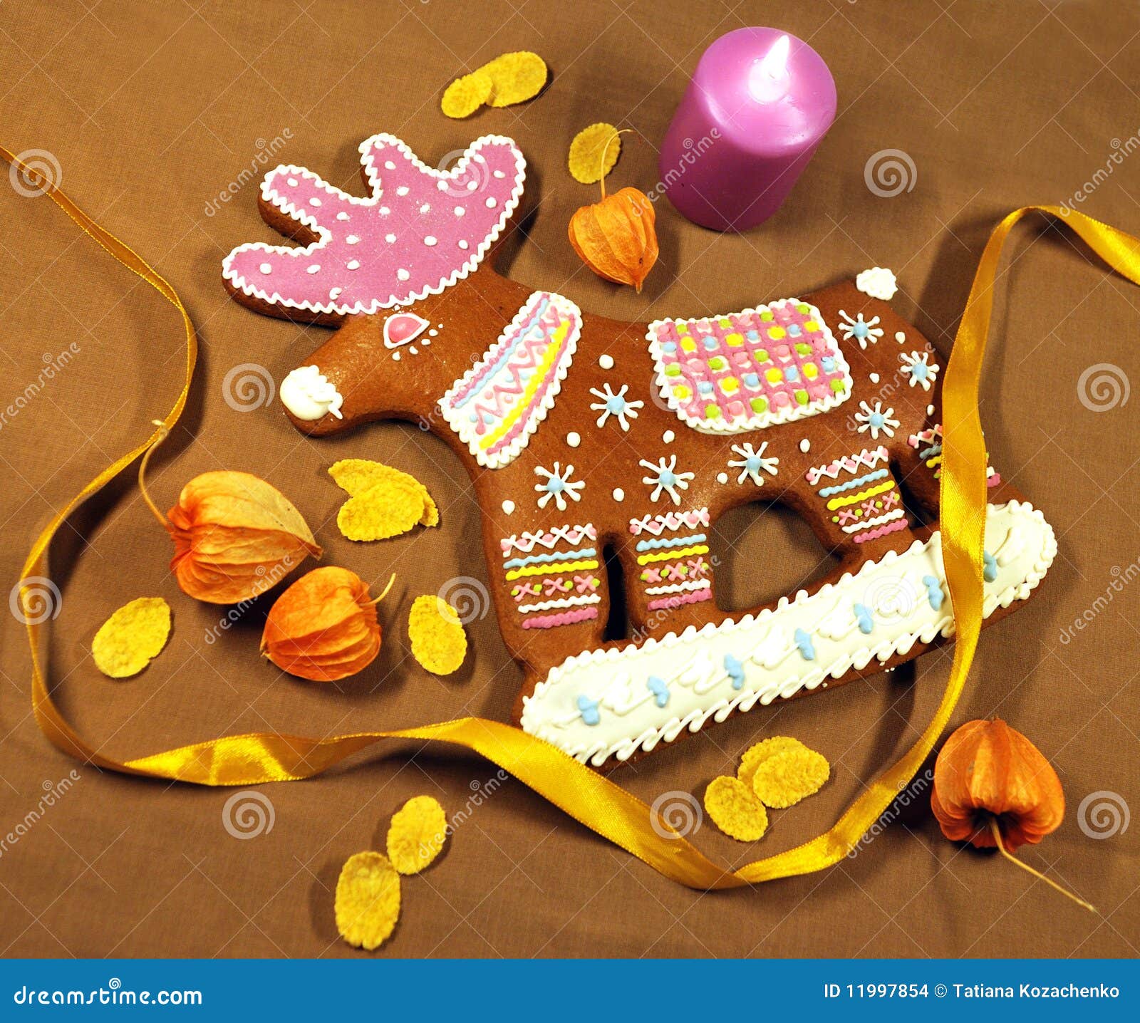 Gingerbread deer stock photo. Image of sweet, decoration - 11997854