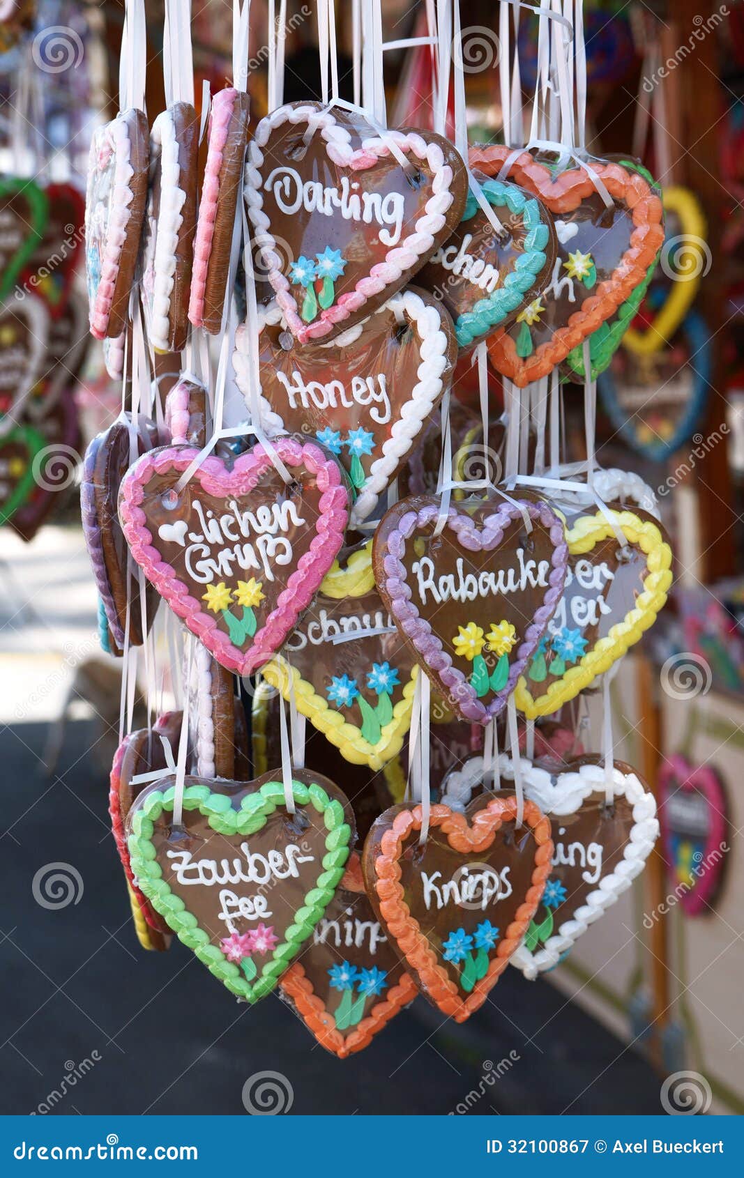 Gingerbread hearts stock image. Image of love, fairground - 32100867