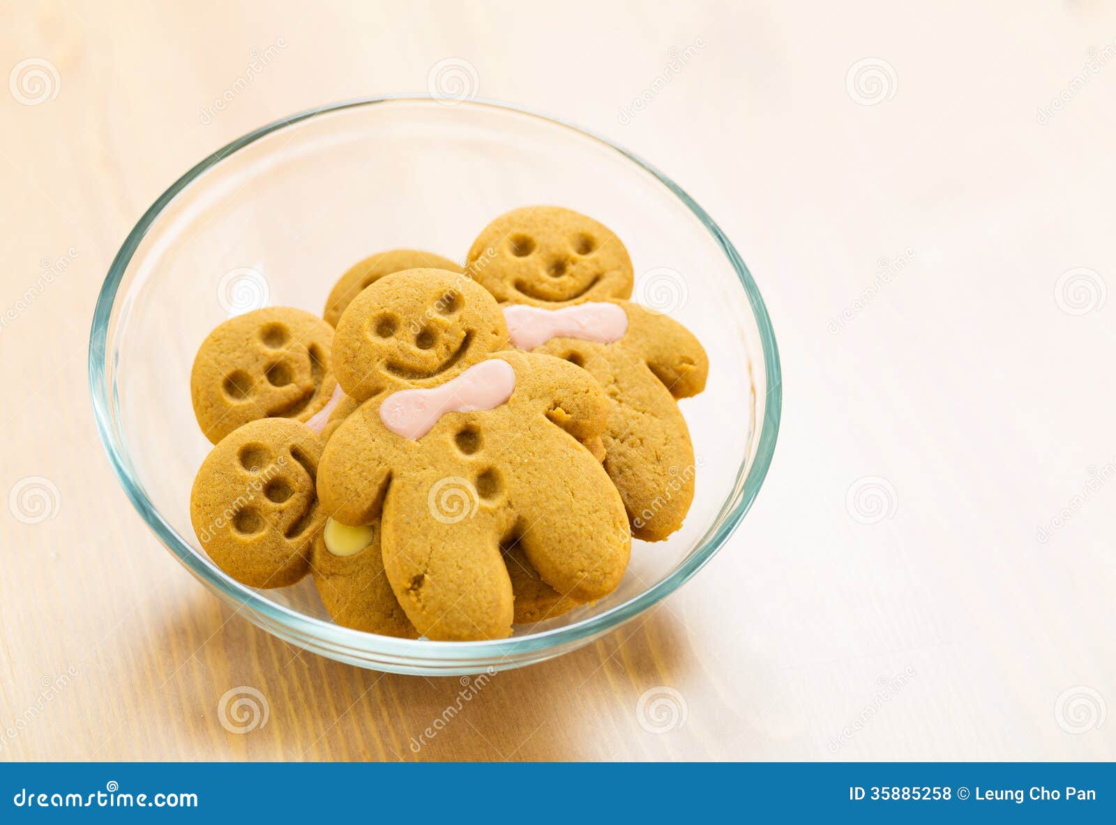 Gingerbread man cookie stock photo. Image of group, star - 35885258