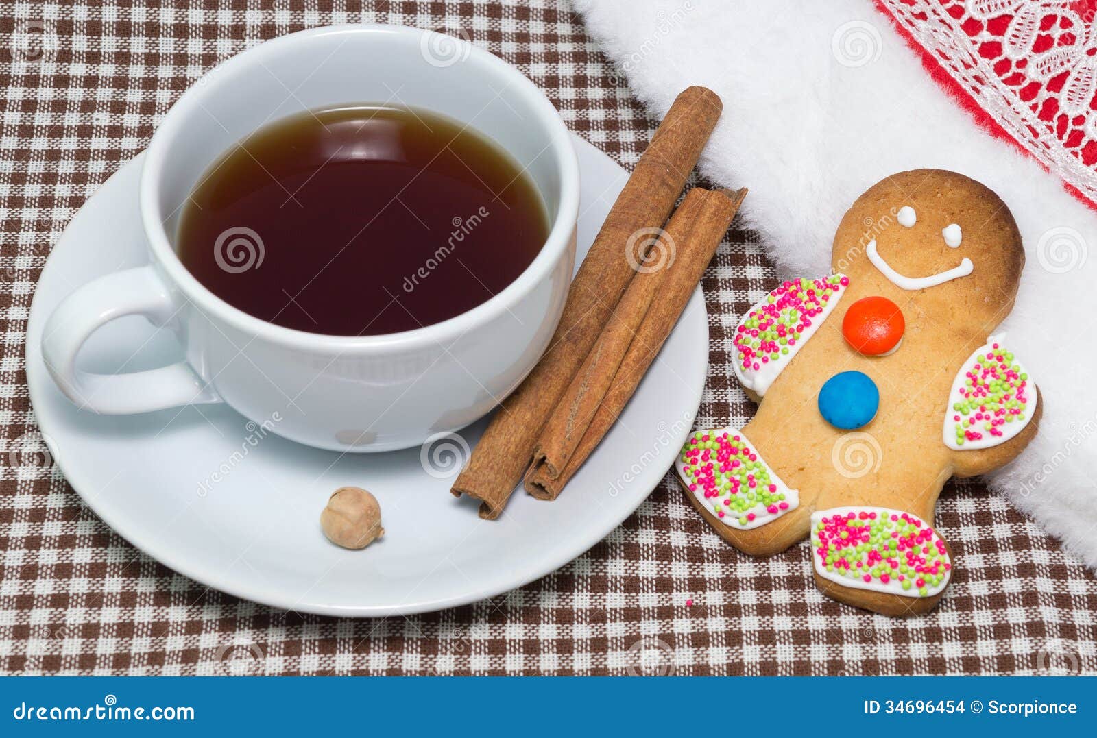 Gingerbread Man with Cup of Hot Tea Stock Photo - Image of xmas, icing ...