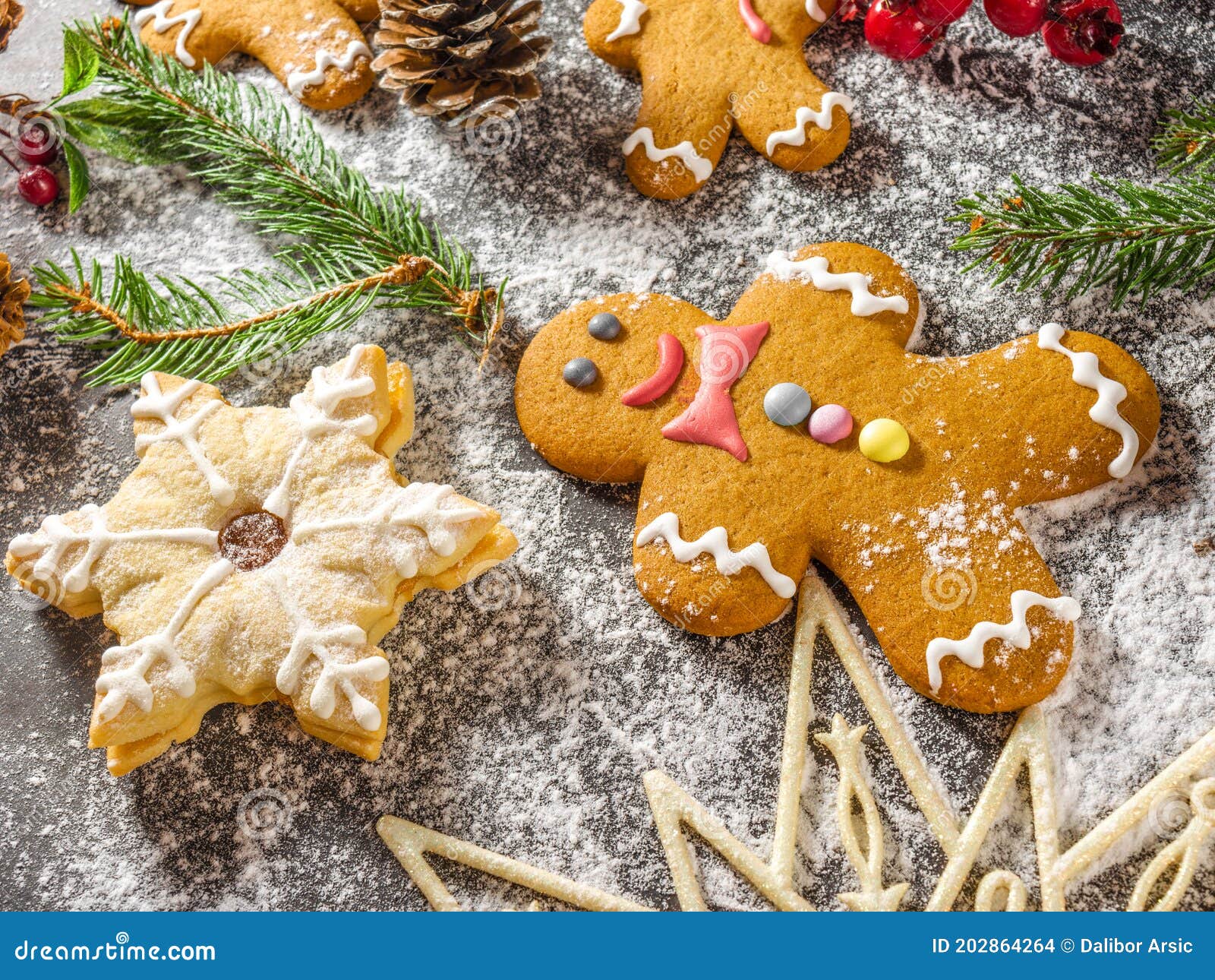 Gingerbread Man and Snowflake Cookie Stock Photo - Image of decoration ...