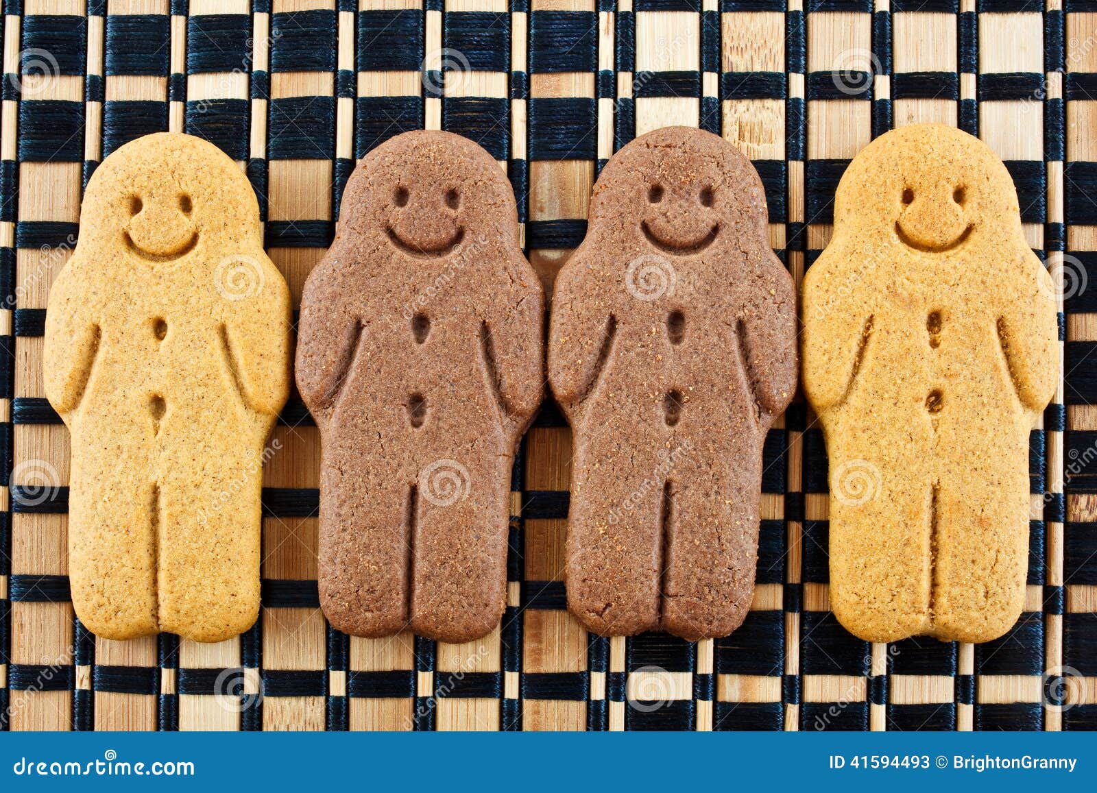Gingerbread men stock image. Image of closeup, edible - 41594493