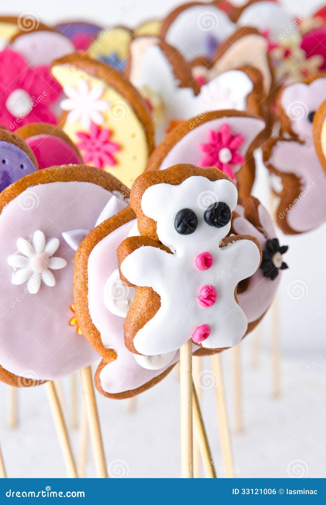 Gingerbread shapes stock photo. Image of pastry, frosting - 33121006