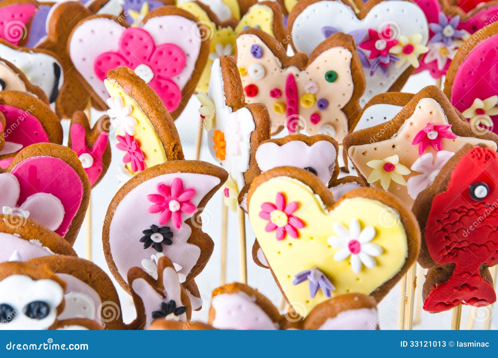 Gingerbread shapes stock image. Image of delicious, holiday - 33121013