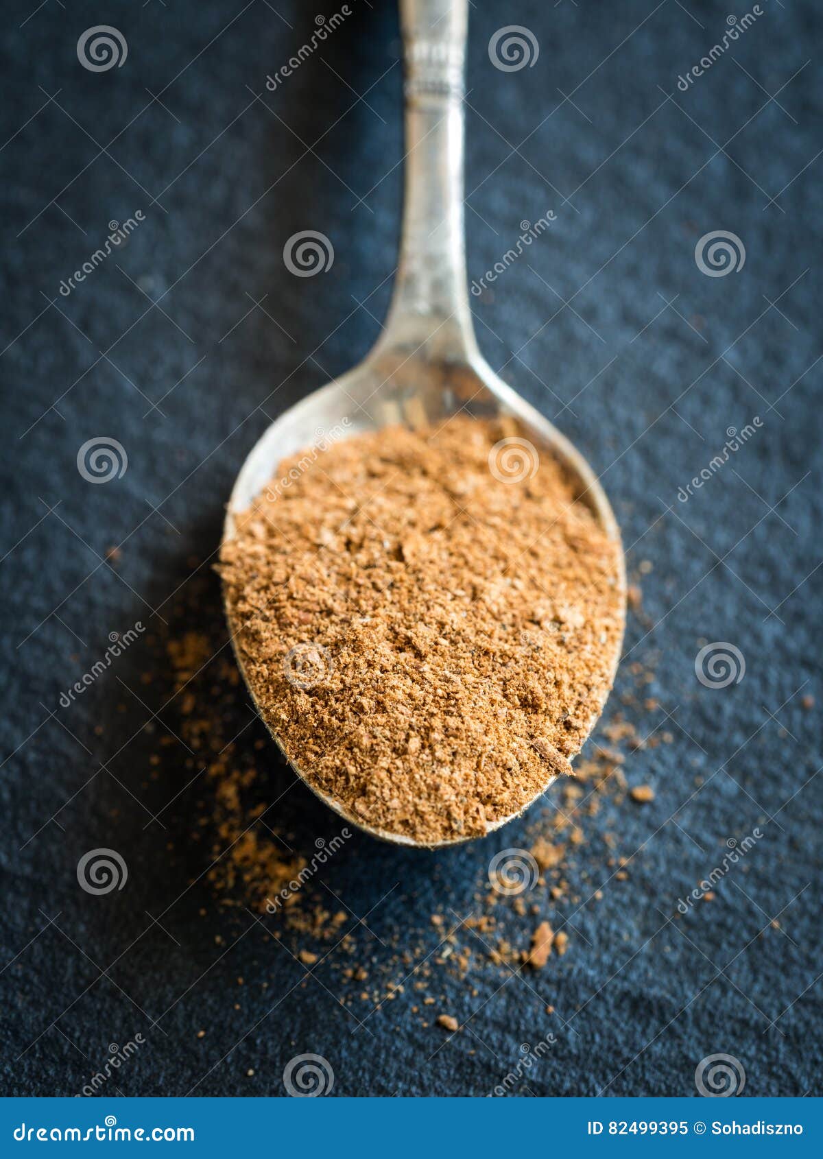 Gingerbread Spice on a Spoon. Stock Image - Image of spice, dark: 82499395