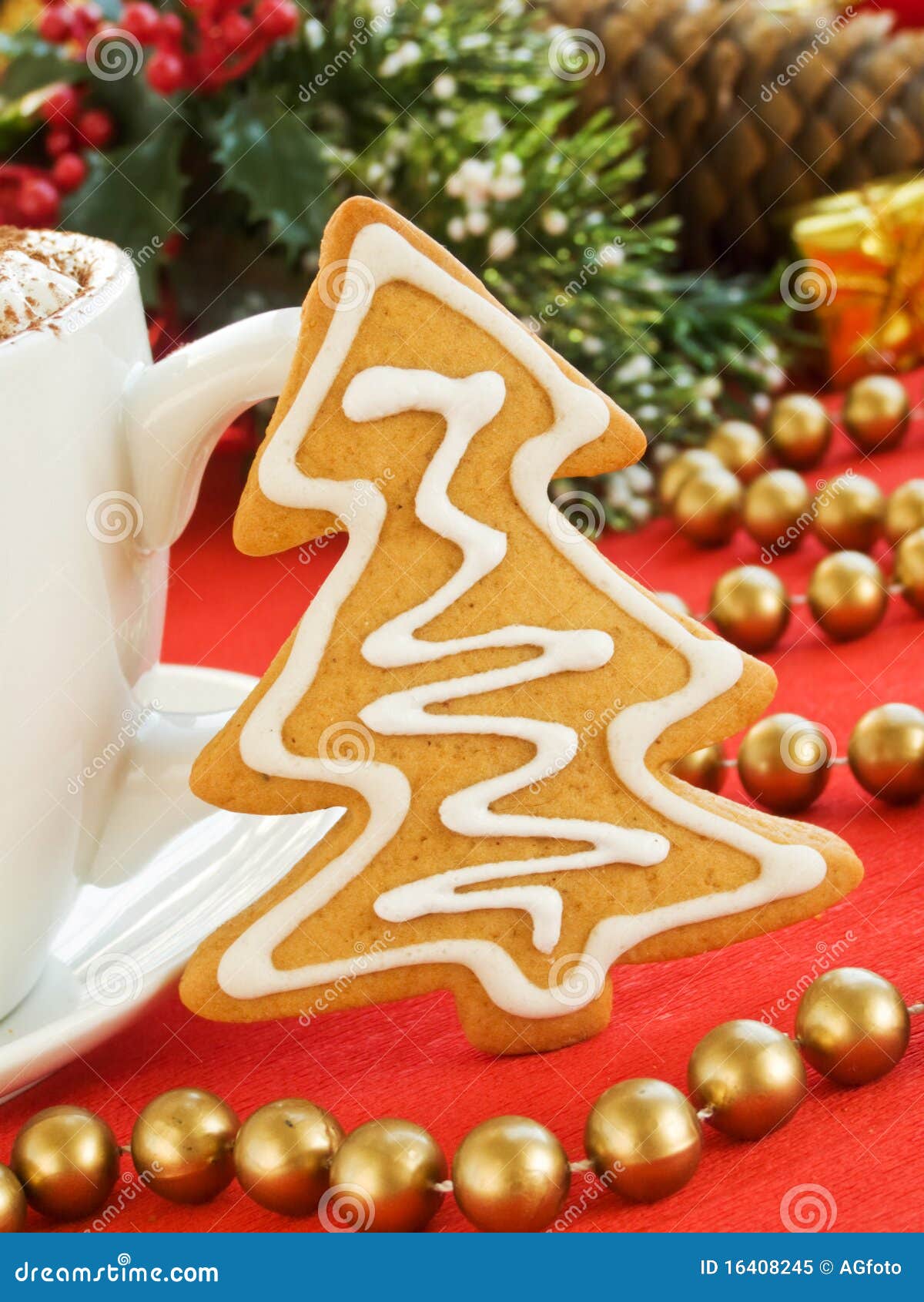 Gingerbread tree stock image. Image of cookie, homemade - 16408245