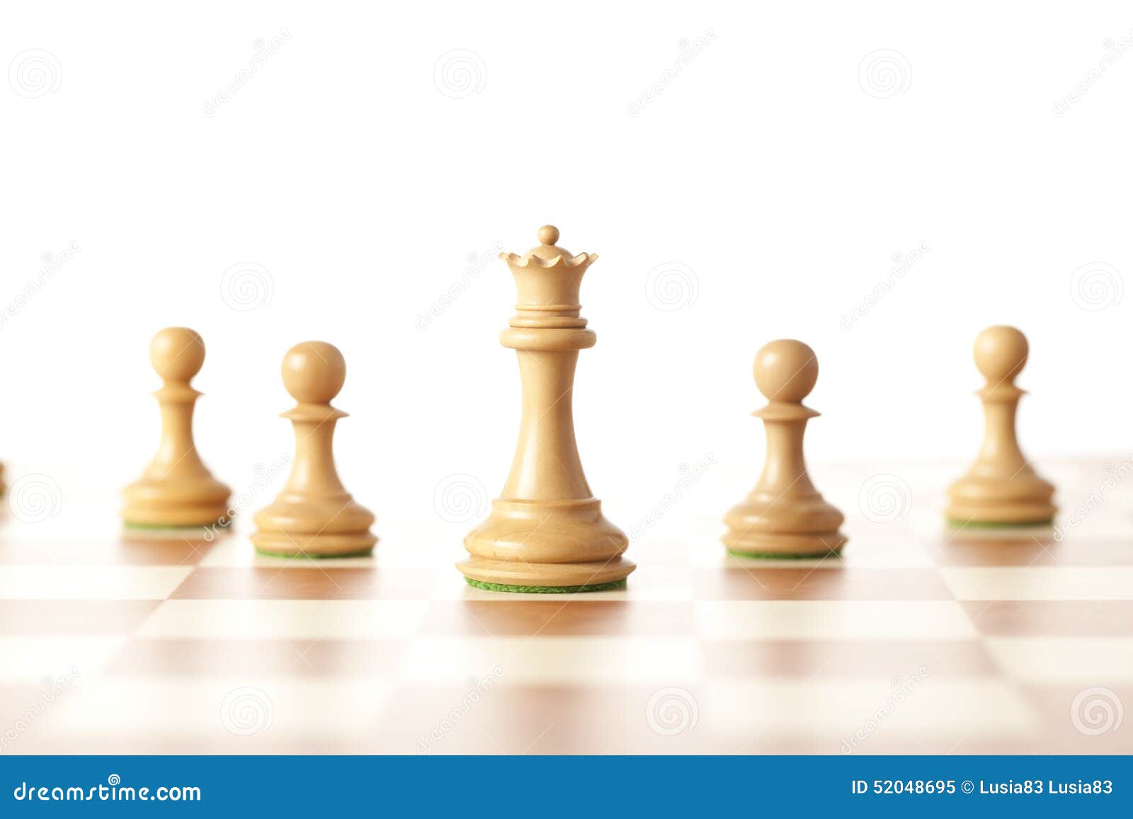 Gioco Dei Pezzi Degli Scacchi Di Legno Immagine Stock - Immagine di ...