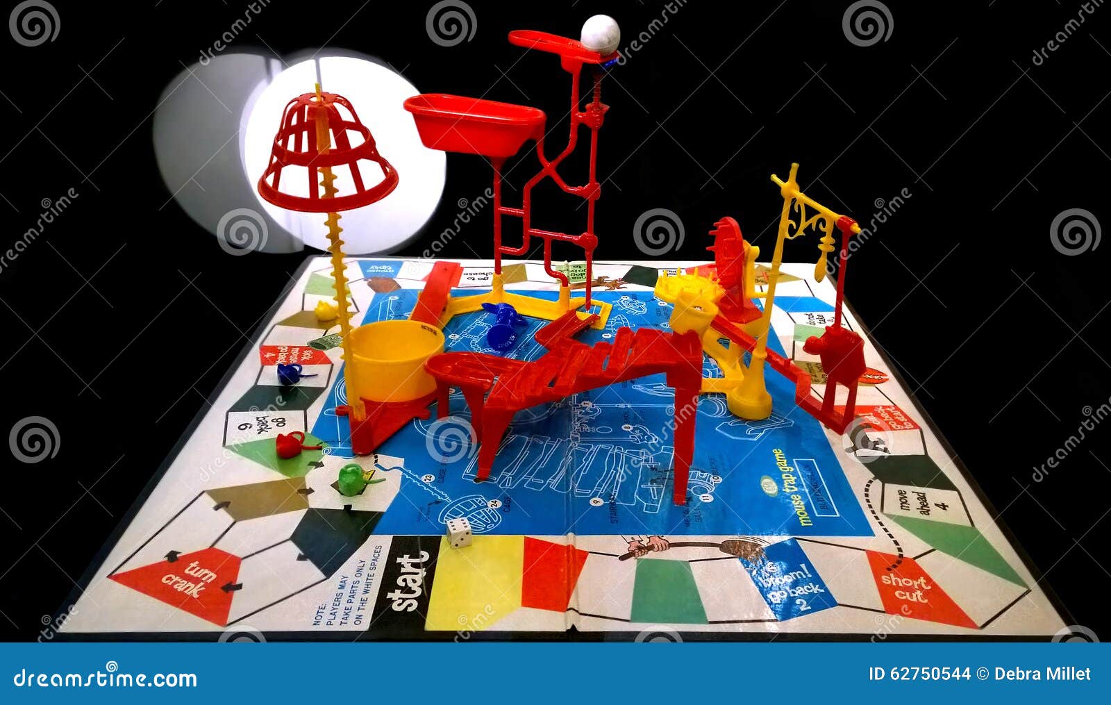 Gioco Della Trappola Del Topo Immagine Stock Editoriale - Immagine di ...