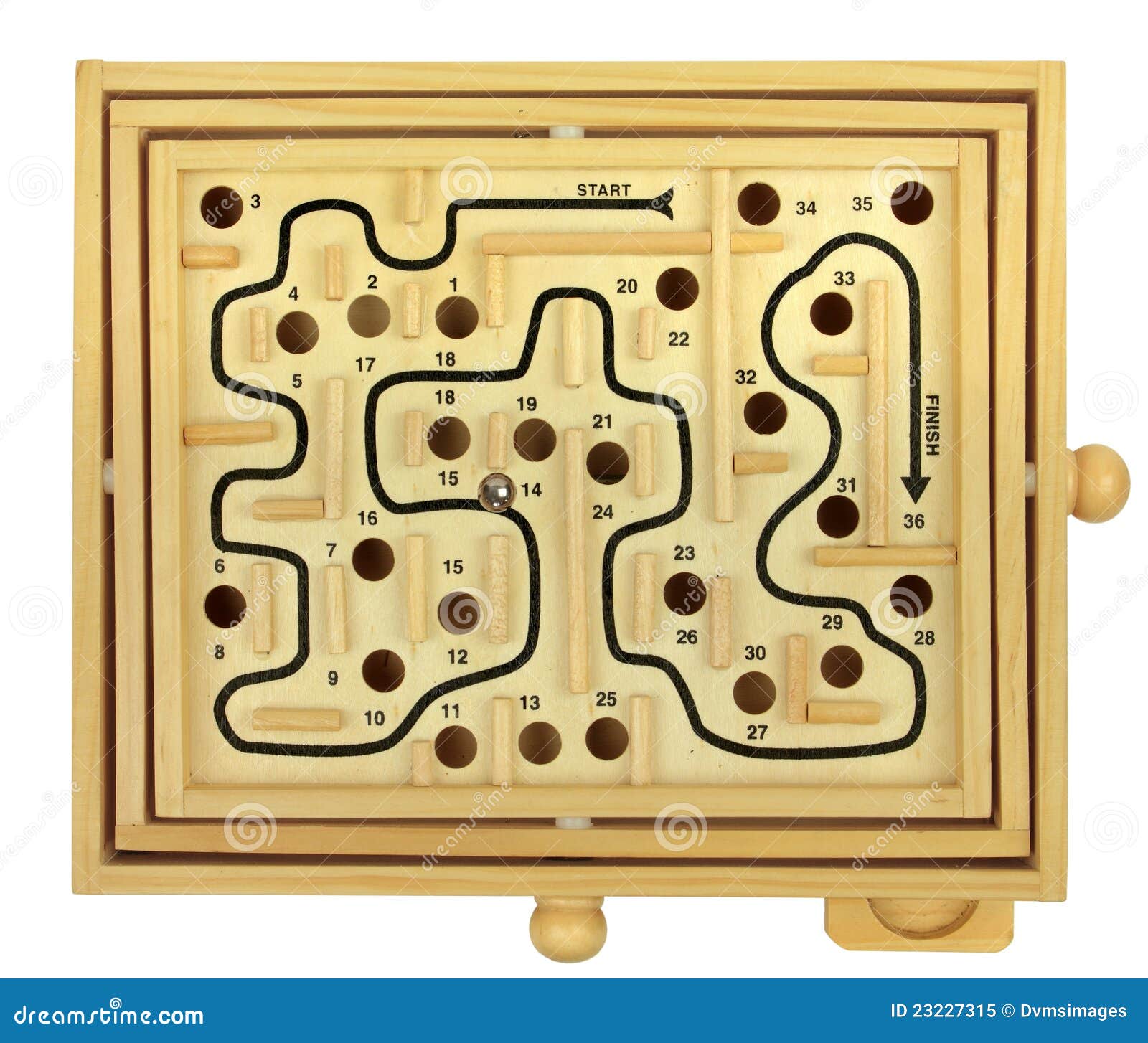 Gioco Di Legno Del Labirinto Immagine Stock - Immagine di trabocchetto ...