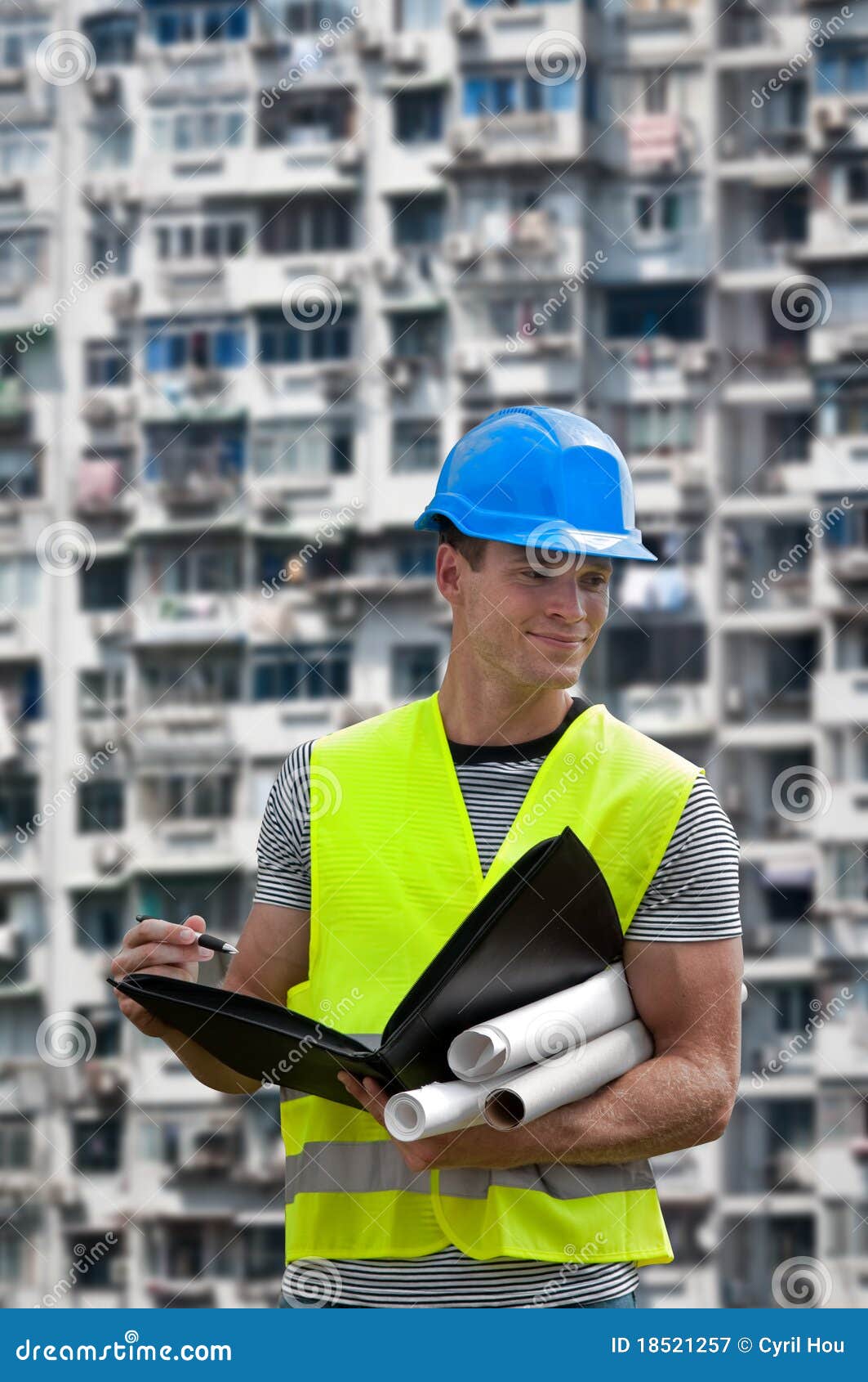 Giovane assistente tecnico immagine stock. Immagine di alloggiamento ...