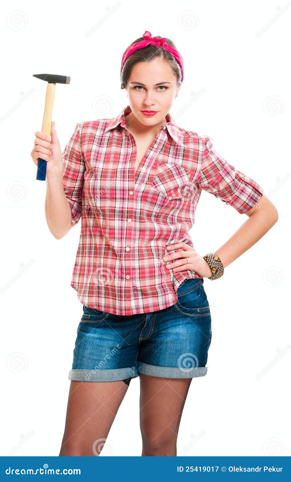 Giovane Donna Dell'operaio Con Il Martello Immagine Stock - Immagine di ...