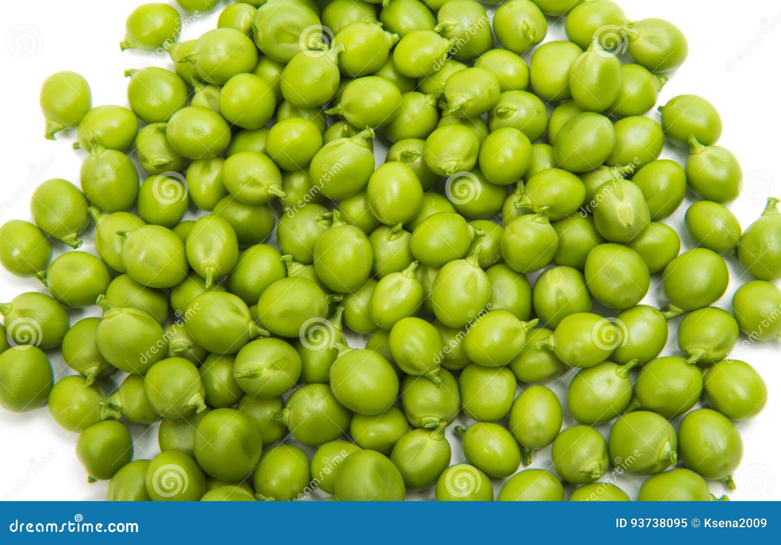 Giovani Piselli Verdi Isolati Immagine Stock - Immagine di mangi ...