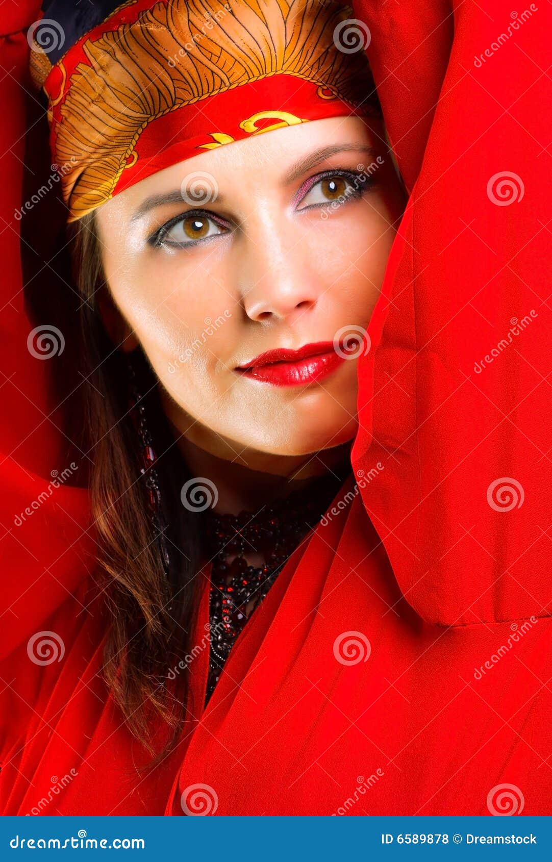 Gipsy Dancer Closeup Portrait Stock Photo - Image of beauty, flower ...