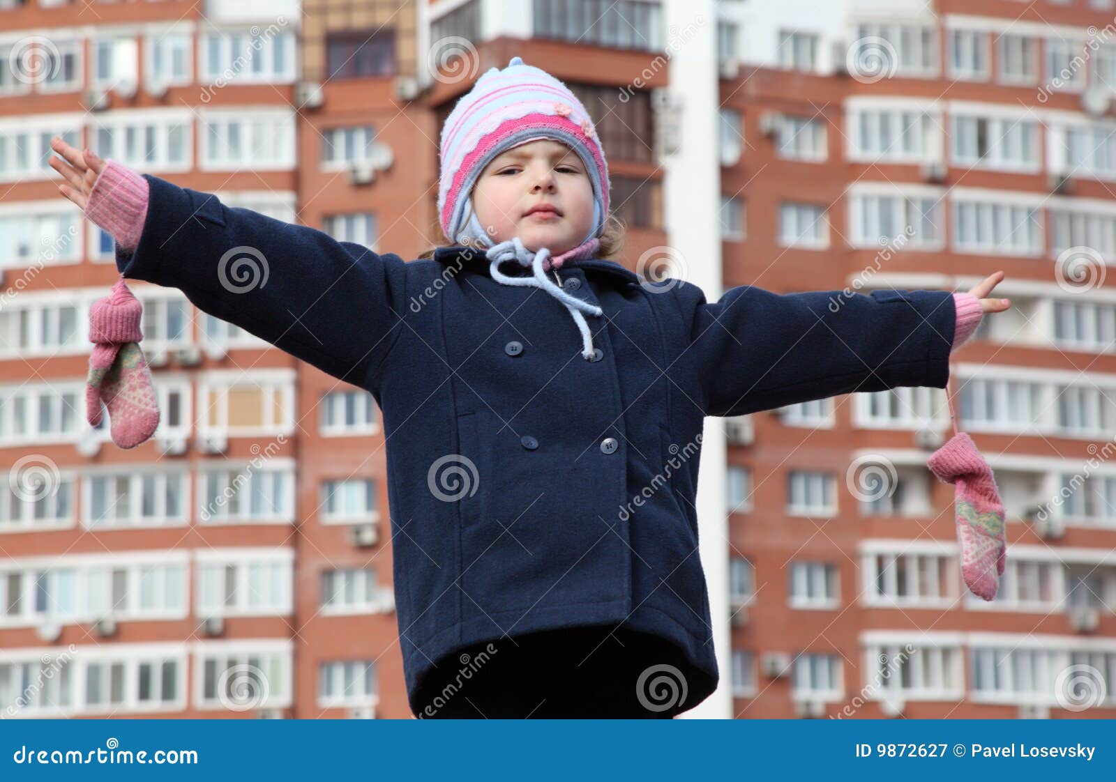 Girl Against Background Building Stock Image - Image of jupe, posing ...