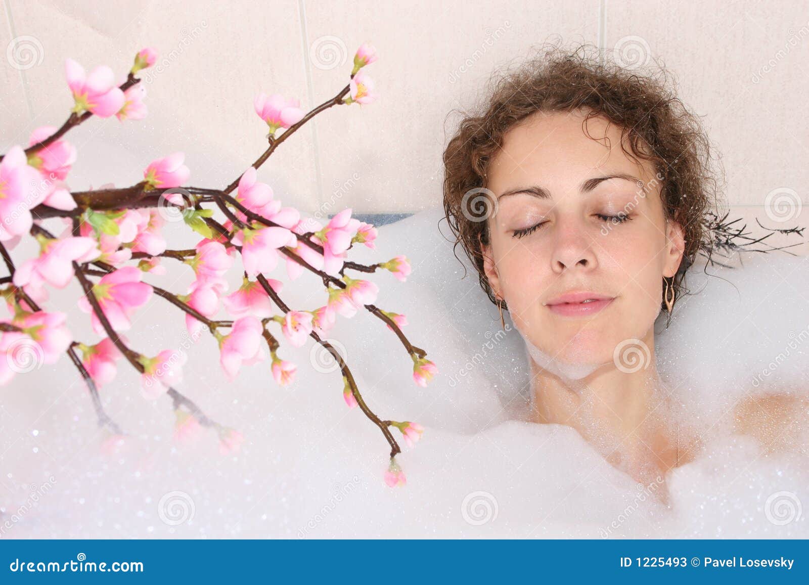 Girl in bath stock image. Image of health, freckled, medicine - 1225493