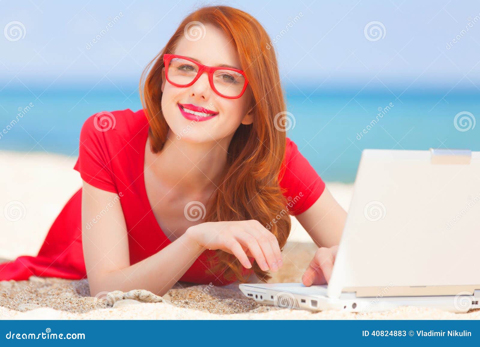 Girl On The Beach Stock Image Image Of Happiness Happy 40824883