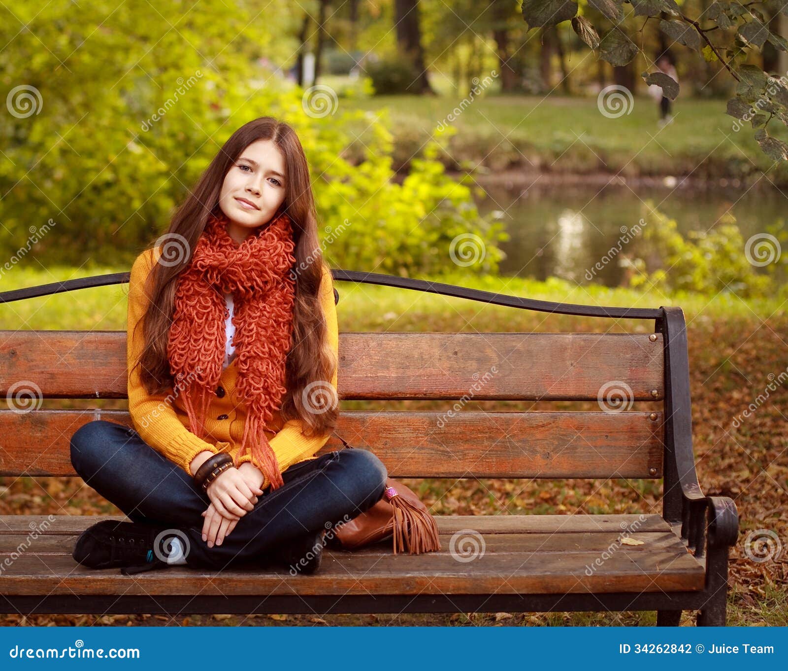 Girl on Bench in Autumn Park Stock Photo - Image of happy, season: 34262842